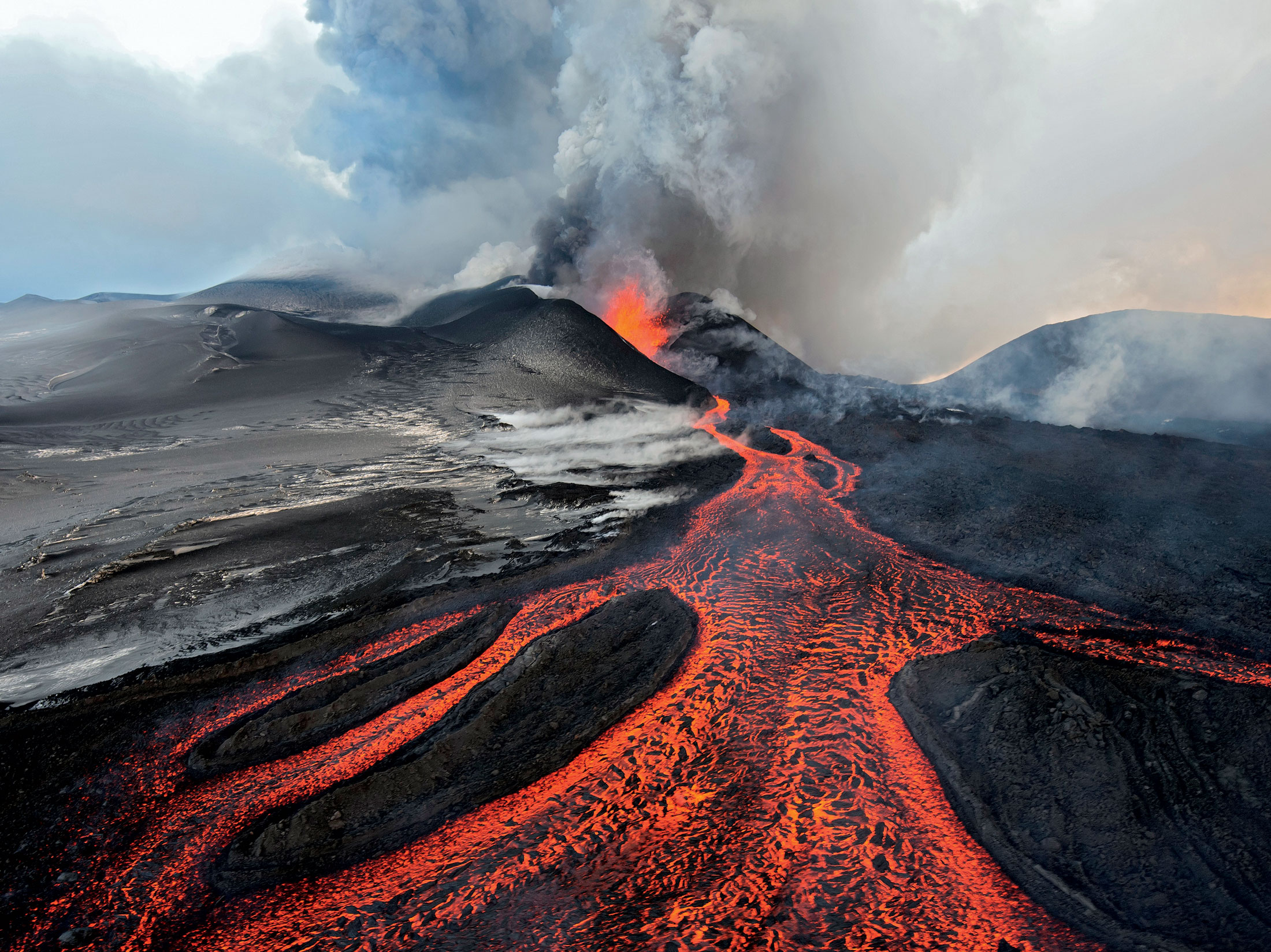 What Are The Different Parts Of A Volcano Universe Today