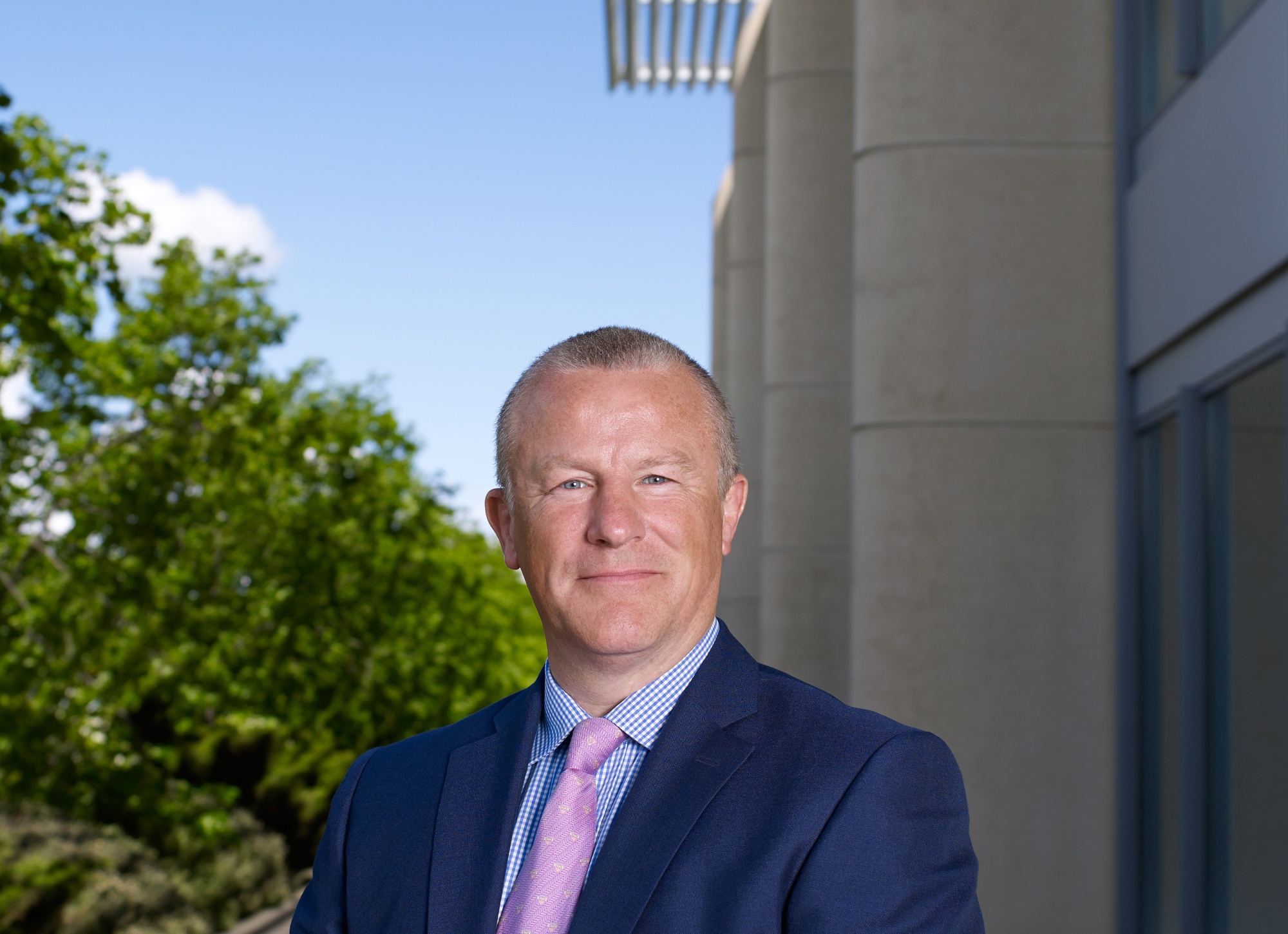 Hargreaves Lansdown Faces £100 Million Lawsuit From Neil Woodford Fund ...