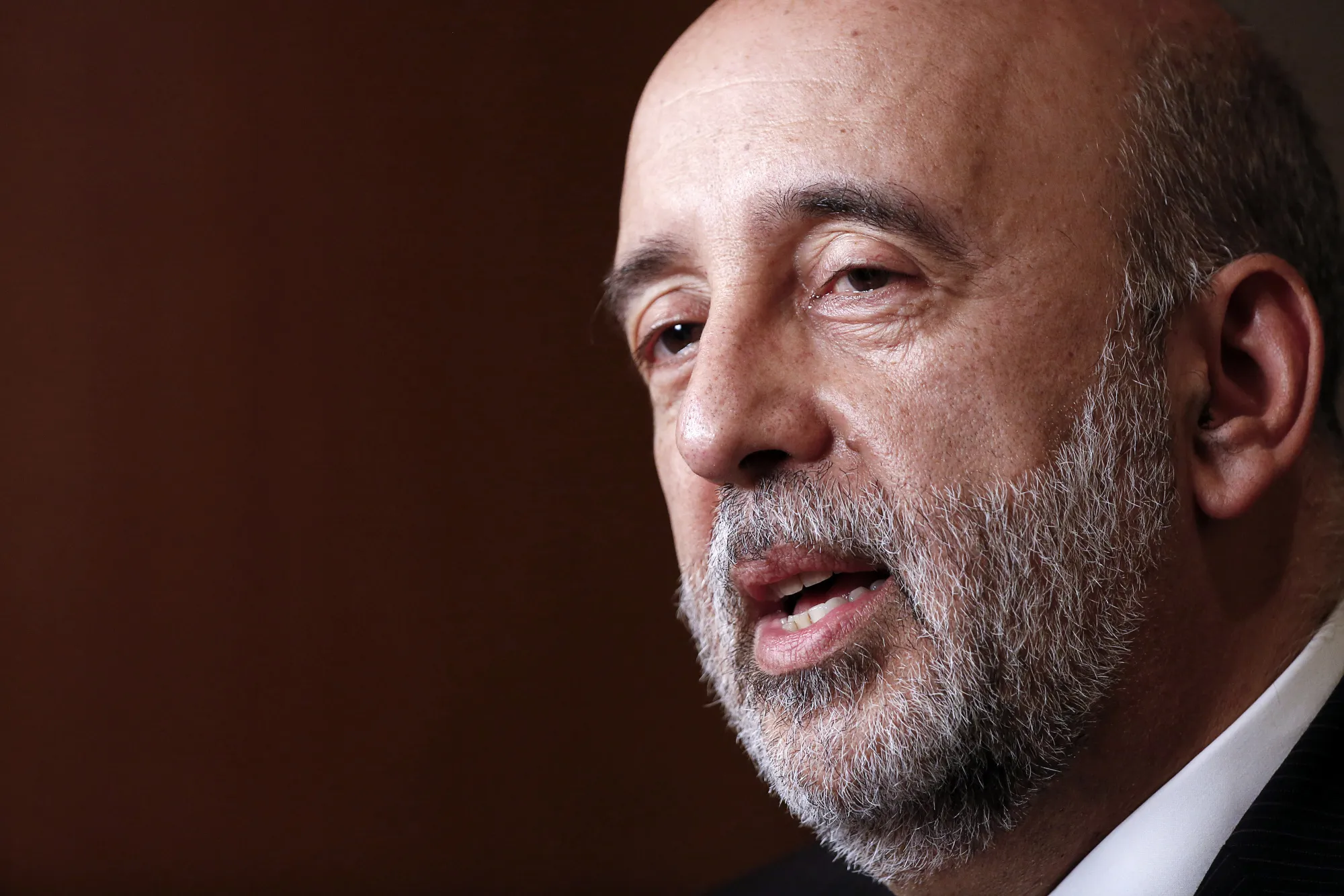 Ireland’s Makhlouf Calls for Action on Crypto ‘Ponzi Schemes’ - Bloomberg