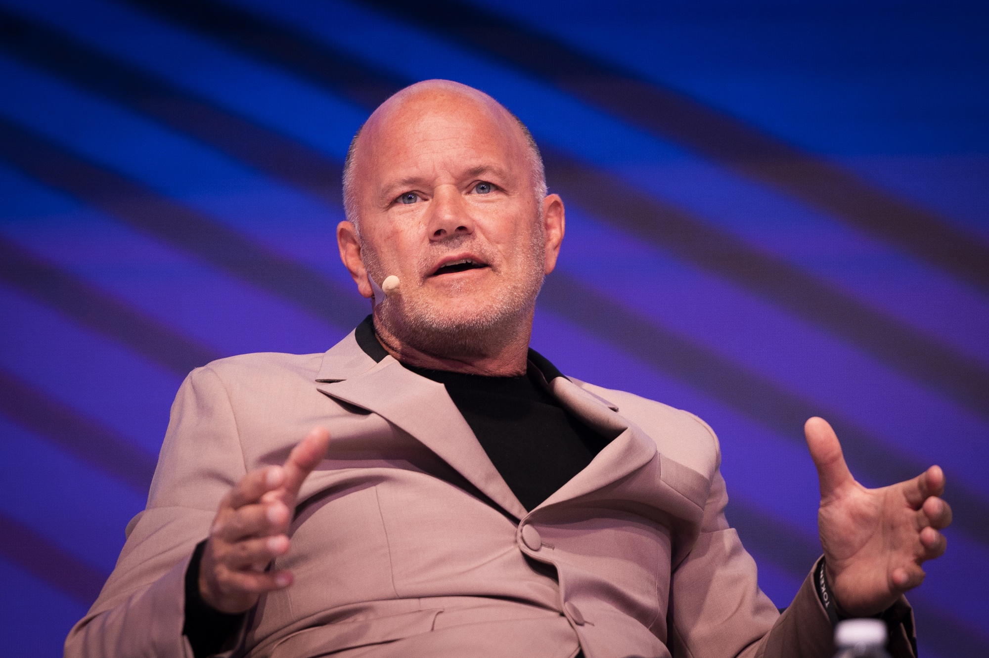Novogratz’s Galaxy Has No Exposure to Genesis Lending, Gemini’s Earn ...