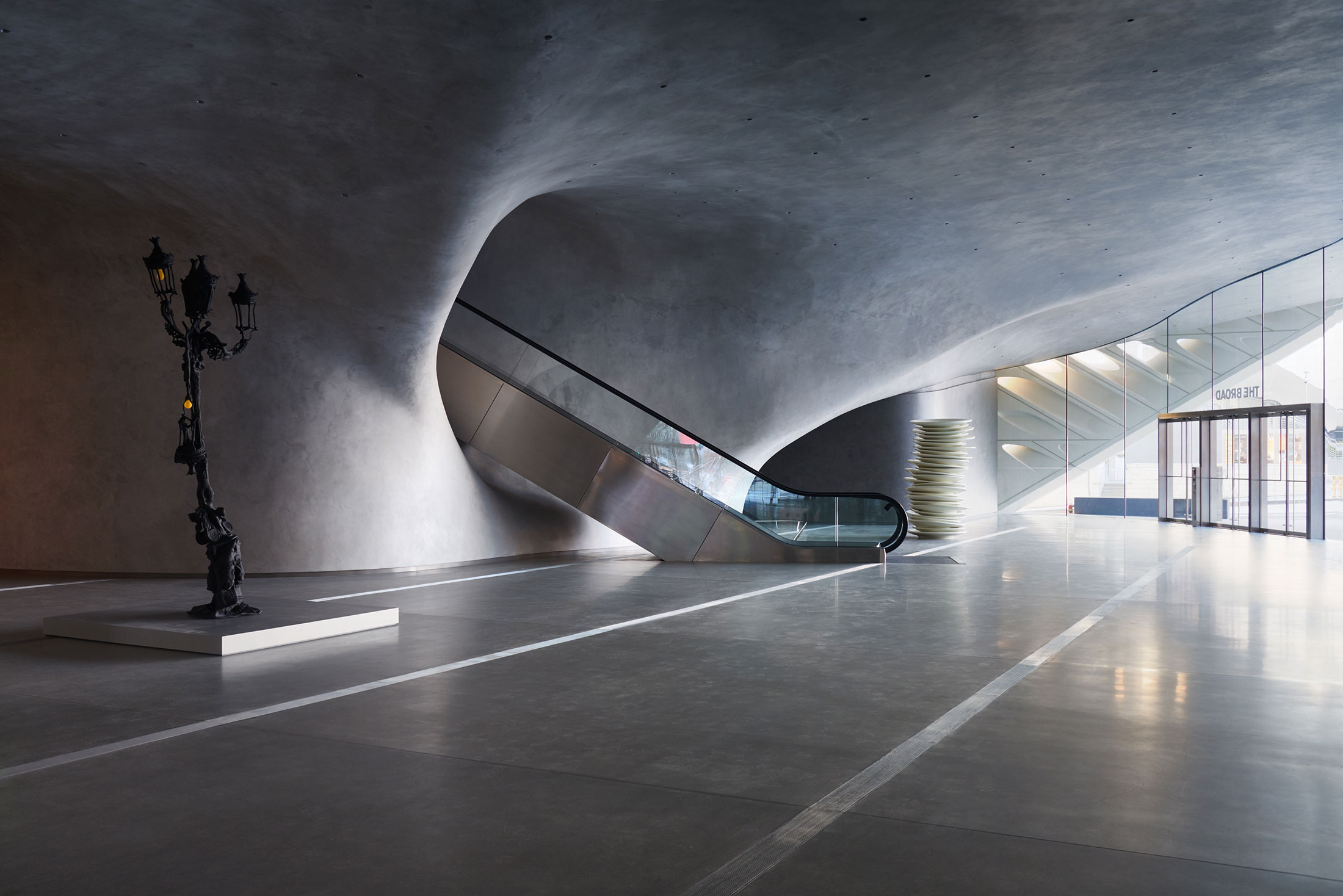 Touring the Broad Art Museum, L.A.’s Newest Architectural Wonder ...