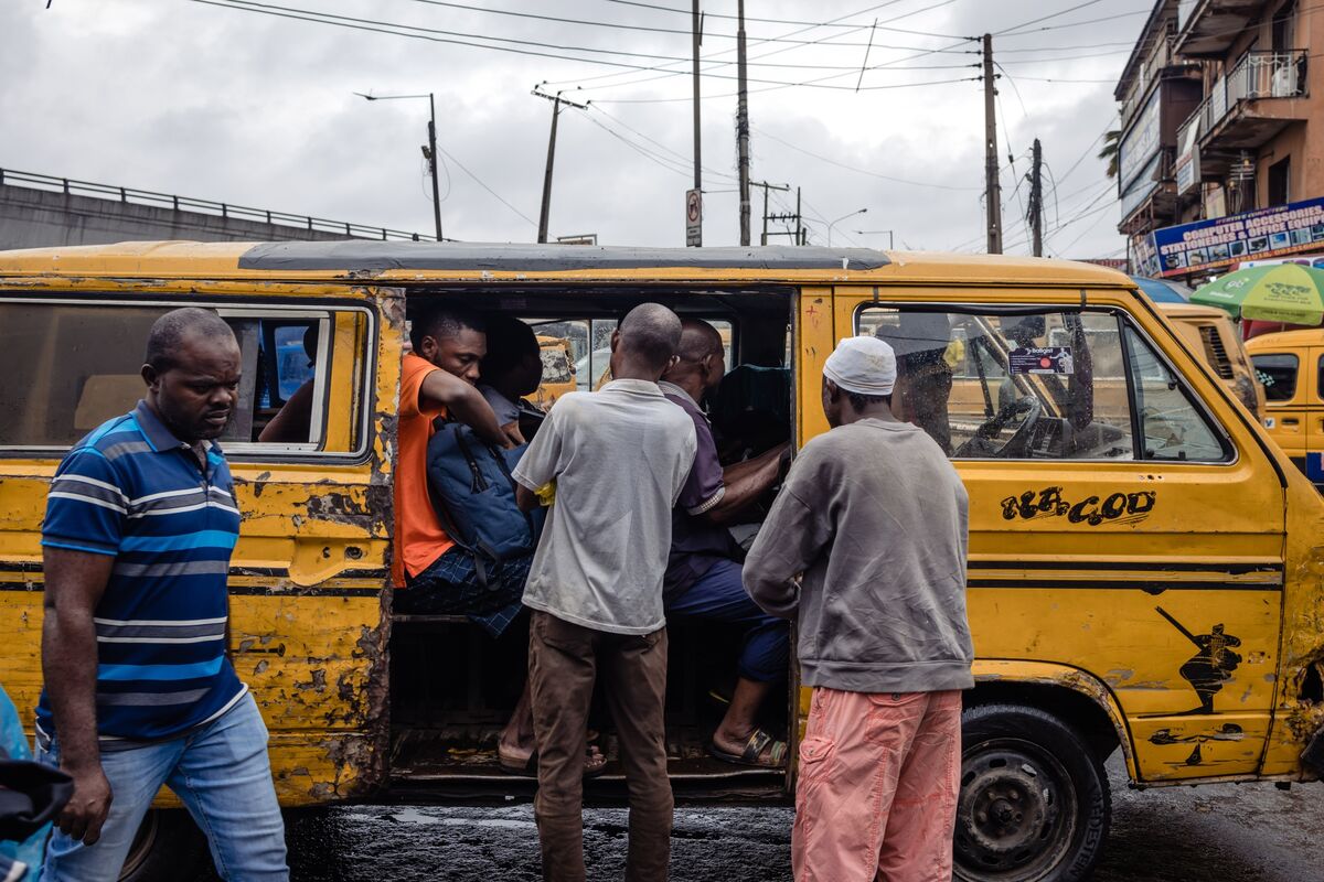 Surging Nigerian Bus Fares Deliver Further Blow to Hot Inflation ...