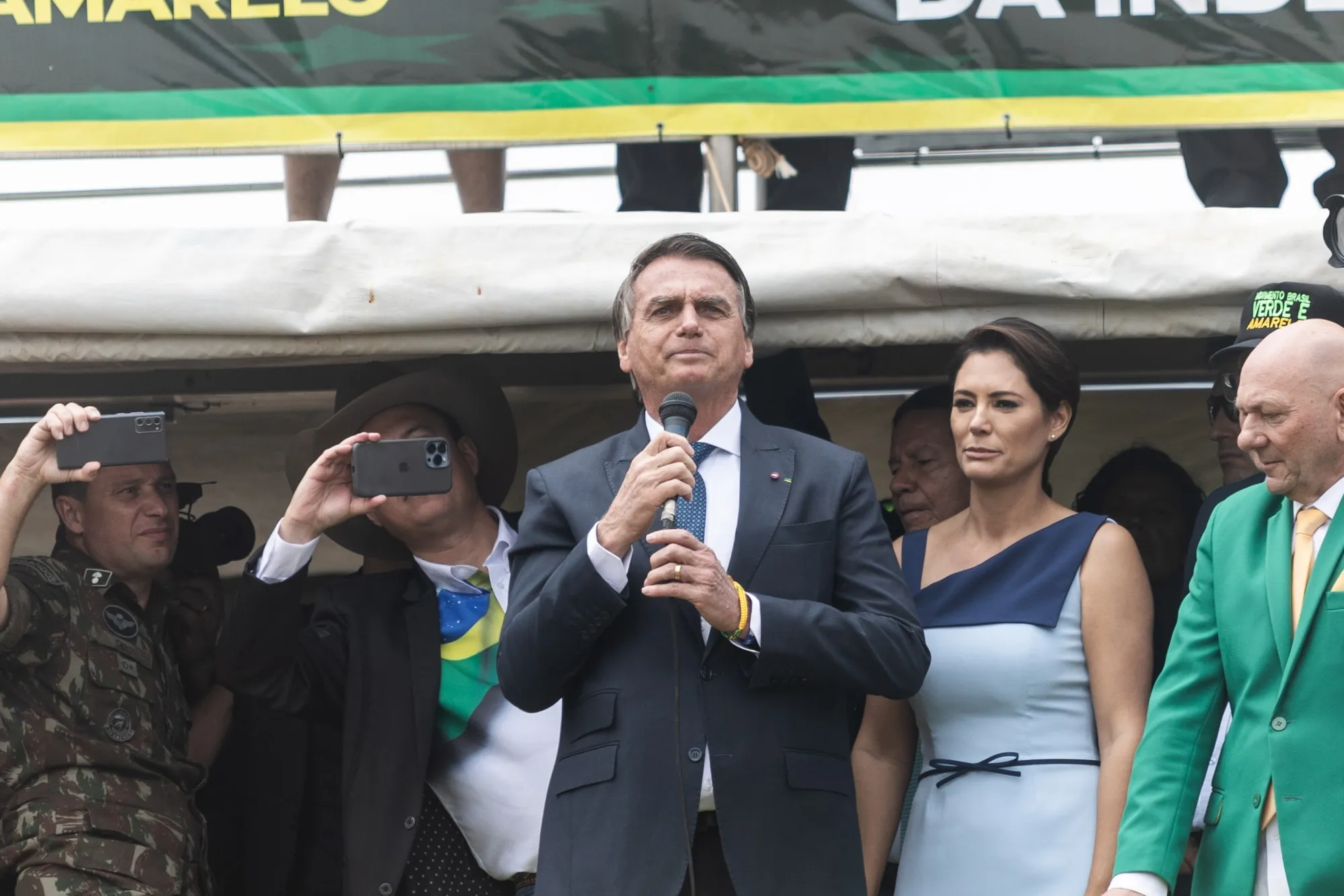 Brazil Election: Bolsonaro Is Failing to Win Over Crucial Female Vote ...