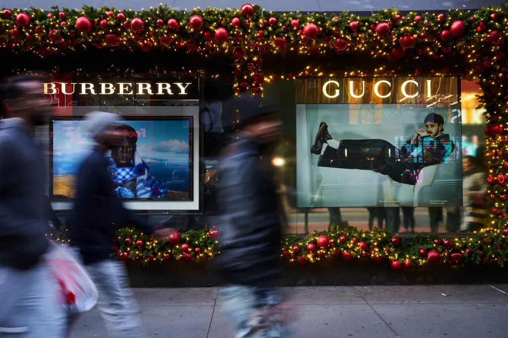 Burberry Profit Warning: Luxury Slump Is Keeping British Brand in Check ...