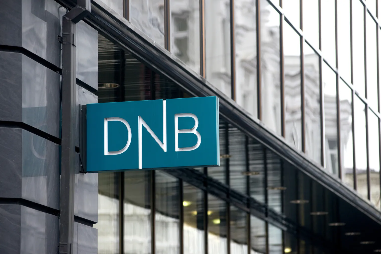 Norway’s DNB to Grow Sweden ECM Unit as Property Firms Seek Cash - Bloomberg