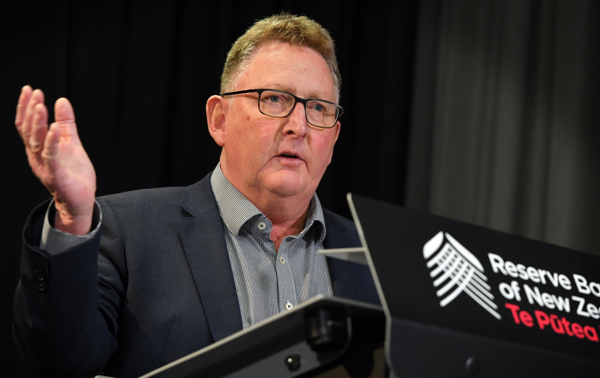 As Central Banks Follow New Zealand's Lead, All Eyes Are on Its Next ...