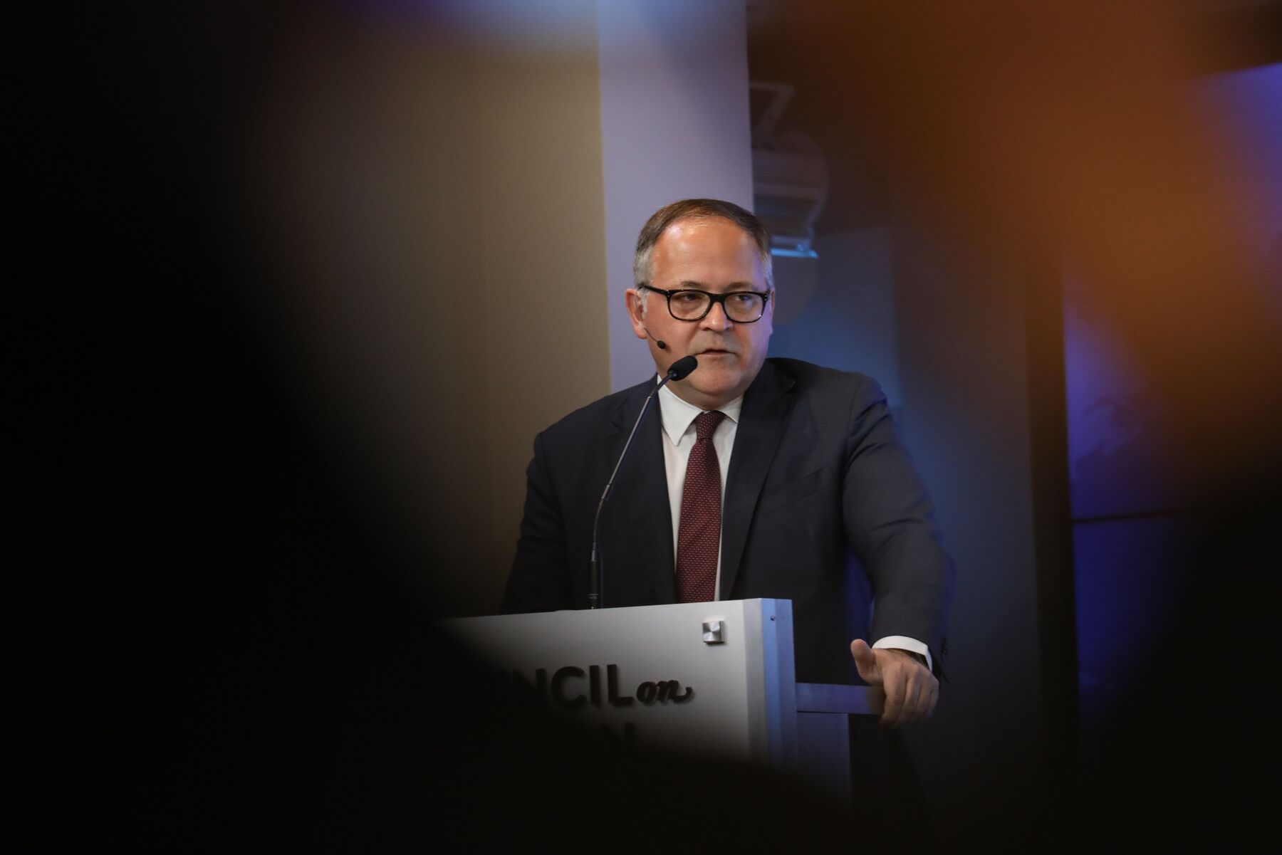 Coeure Sees No Need for ECB to Dilute Impact of Negative Rates - Bloomberg