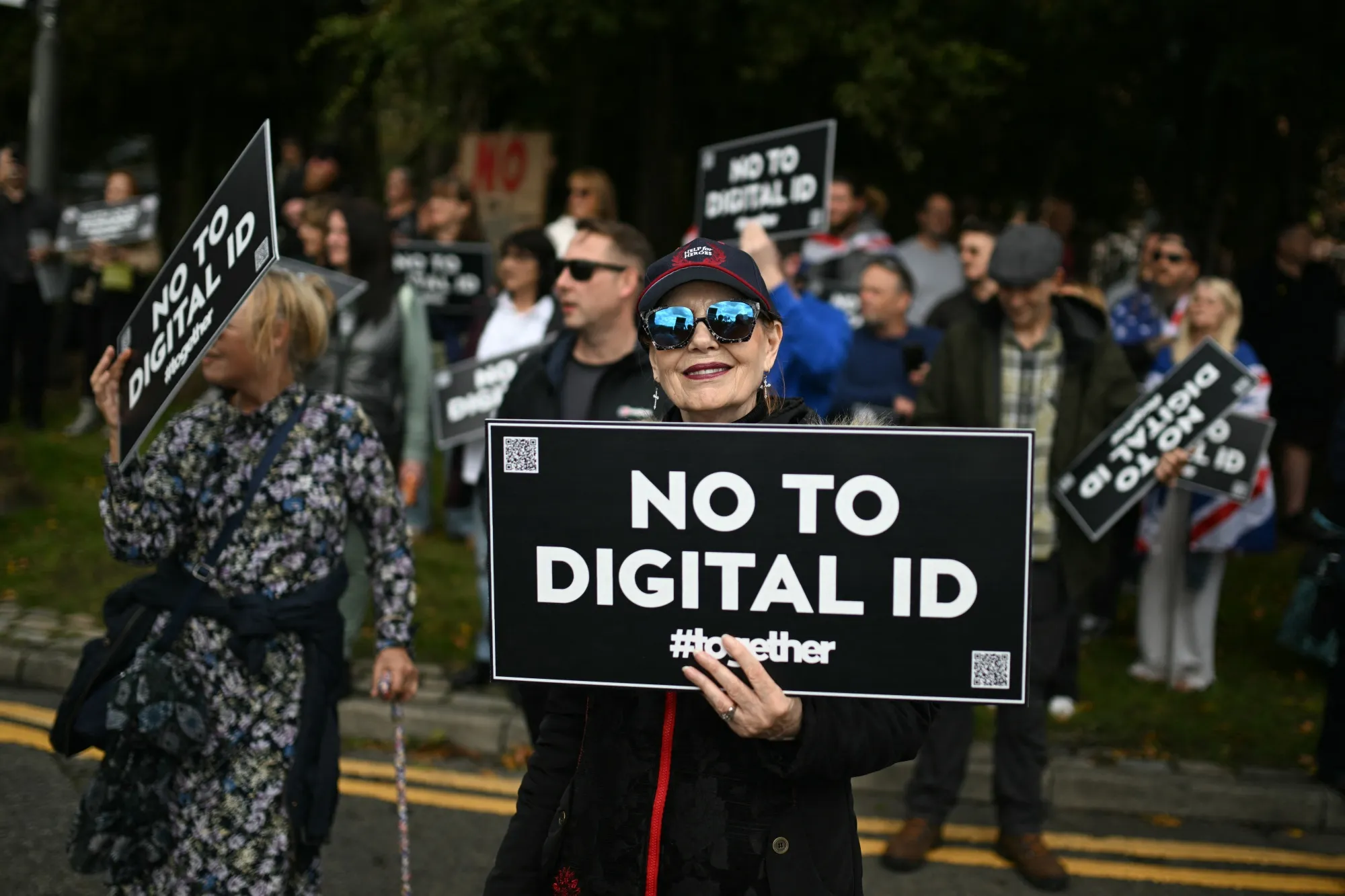 UK Digital ID Plan Will Test Starmer’s Powers of Persuasion - Bloomberg