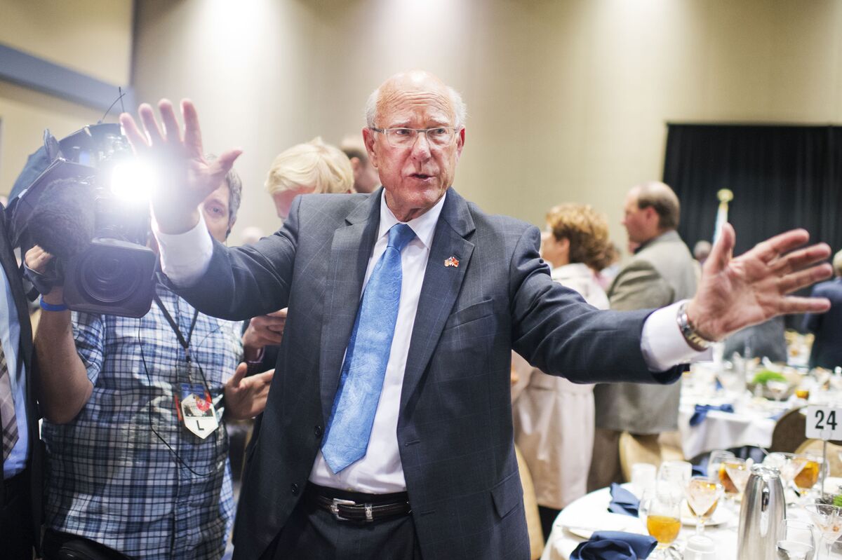 Saving Senator Roberts - Bloomberg