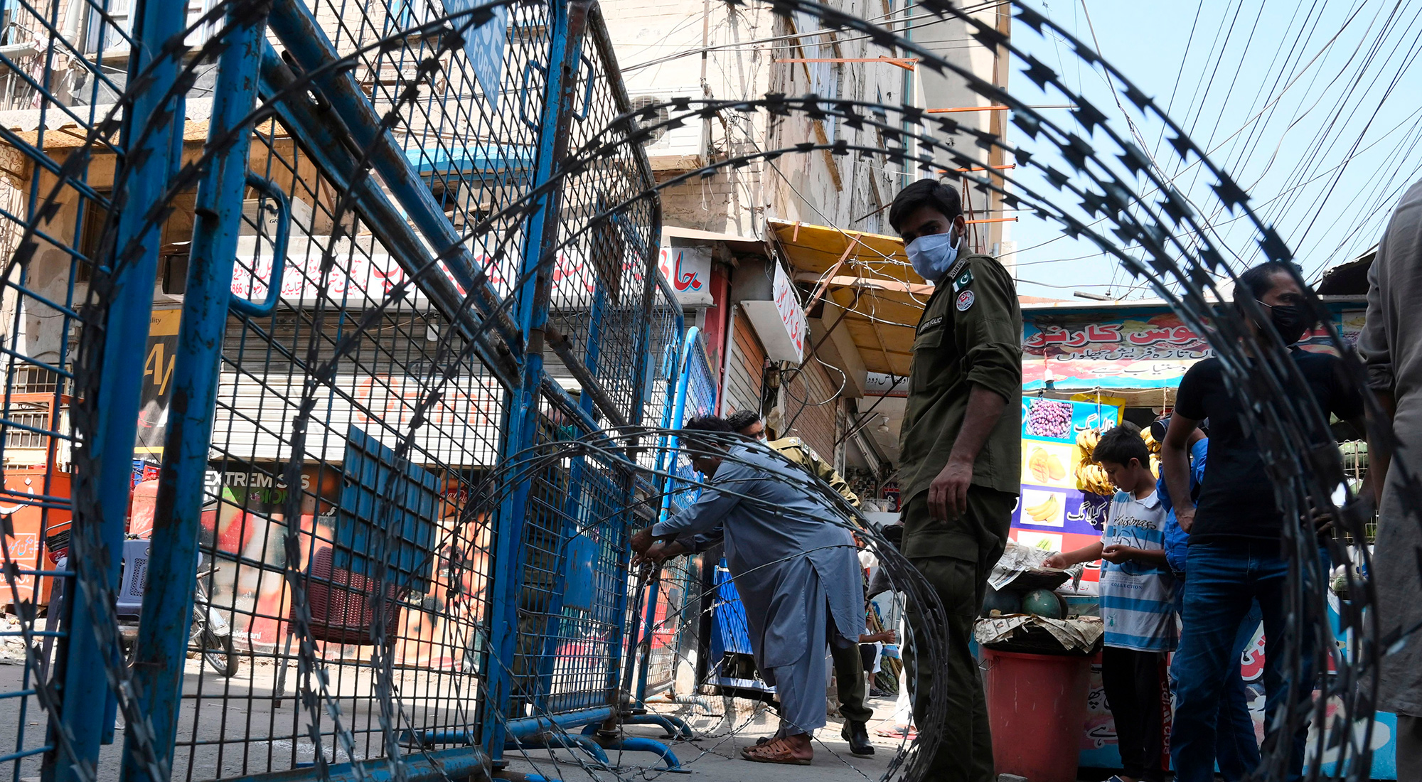 Pakistan Understates Coronavirus Infections, Deaths: Official - Bloomberg