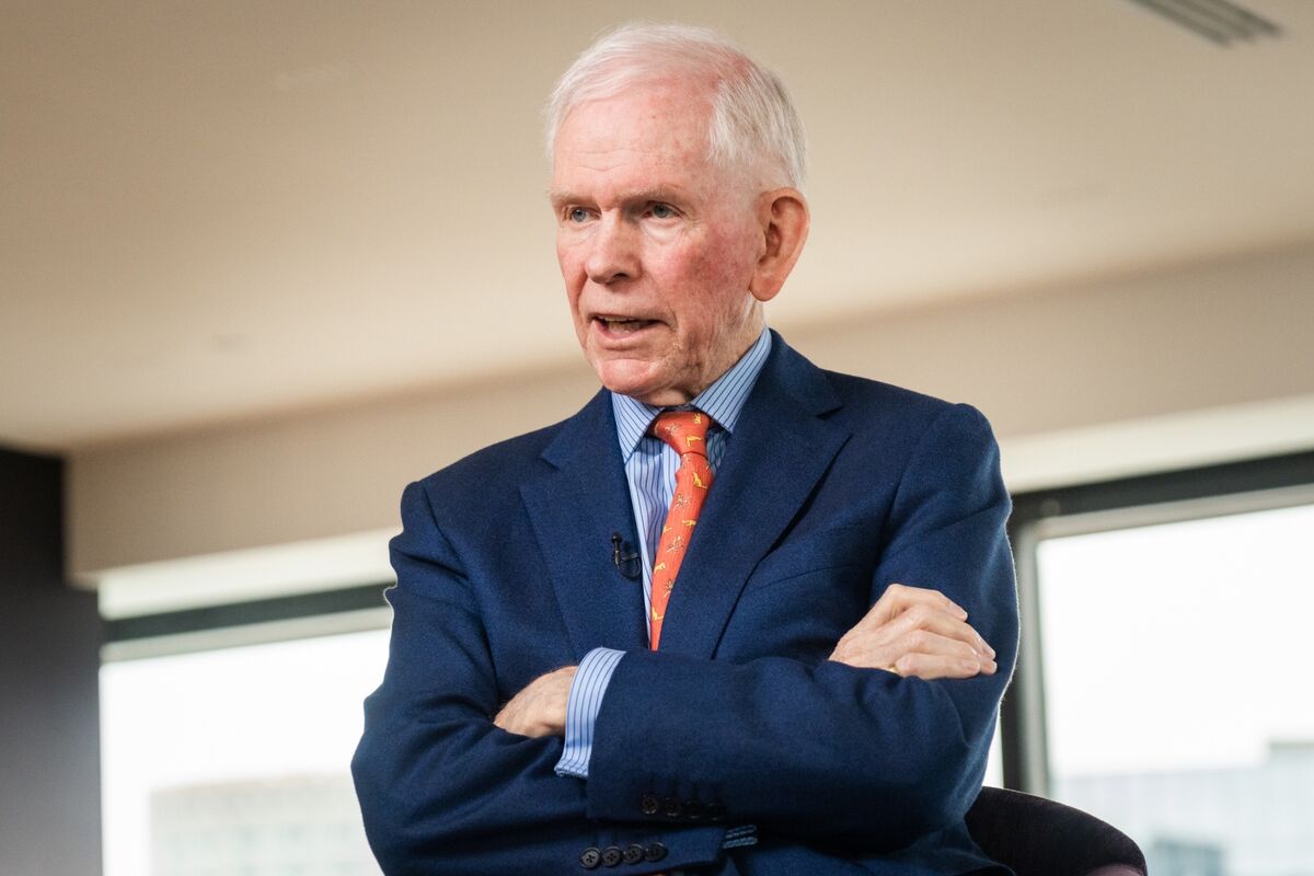 Jeremy Grantham Discusses Recession Call, Fed Policy, Market Bubbles ...