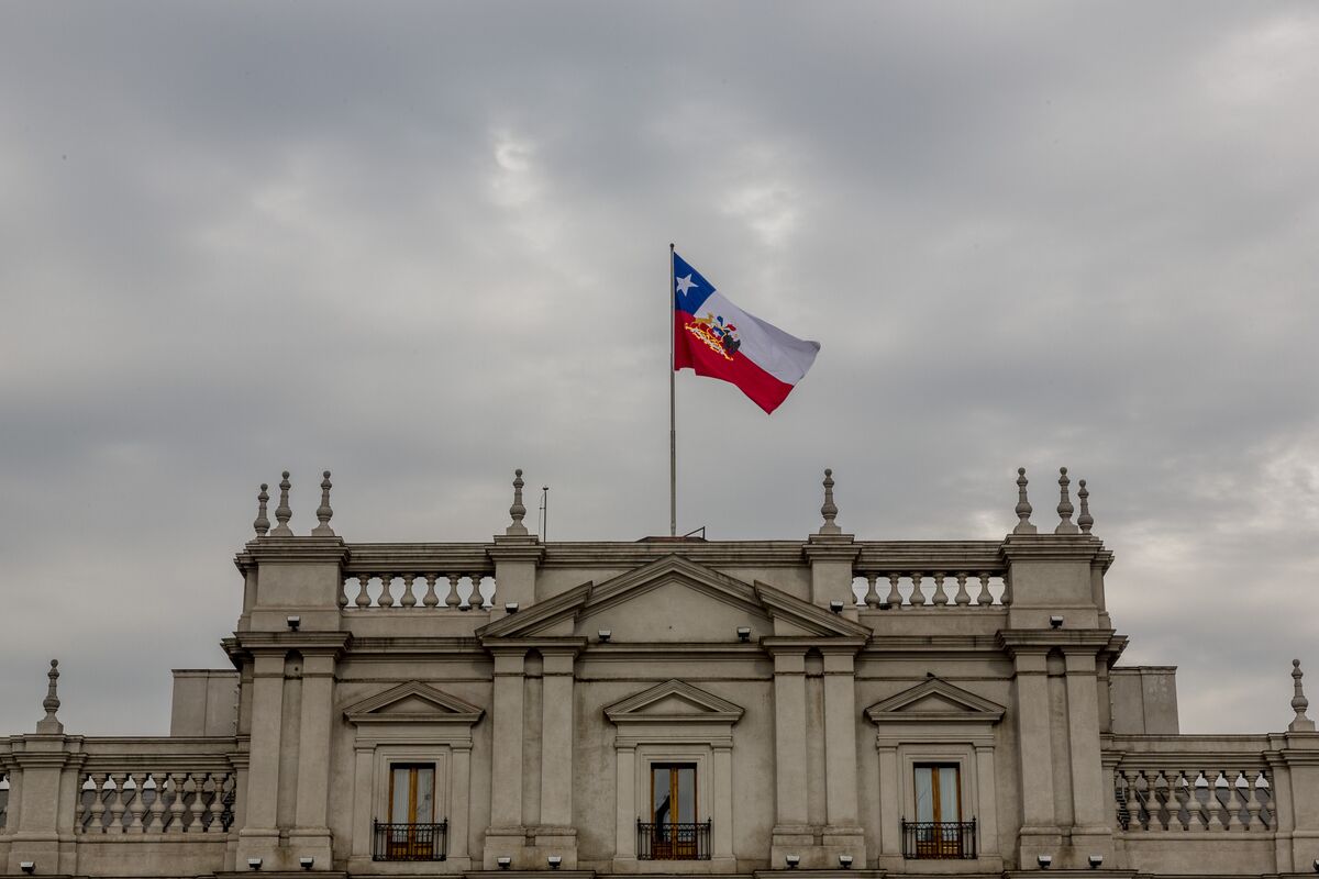 Bitter Taste Remains as Corruption Scandals Fizzle Out in Chile - Bloomberg