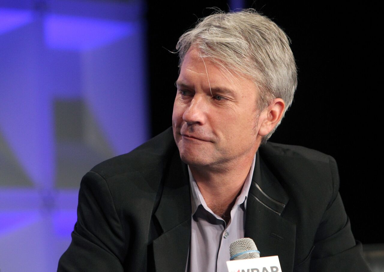 MySpace Co-Founder DeWolfe’s New Firm Uses AI to Create Videos - Bloomberg