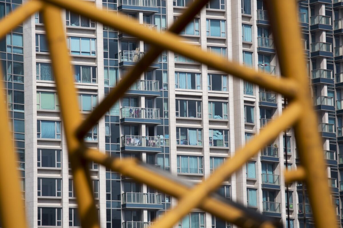 China's Mortgage Interest Rates Slide for First Time Since 2016 - Bloomberg