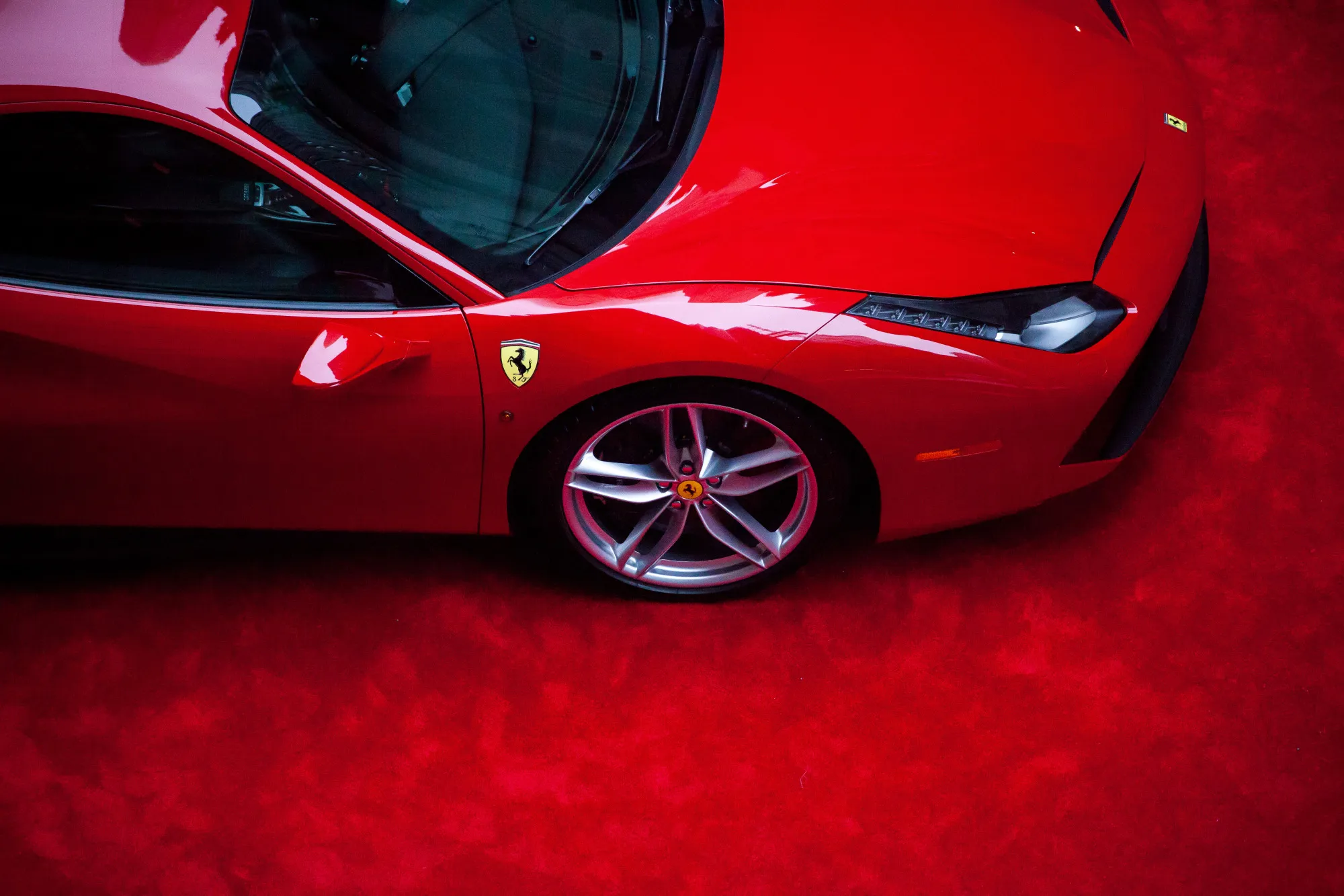 Ferrari Profit Rises on Higher Deliveries, Strong Prices - Bloomberg