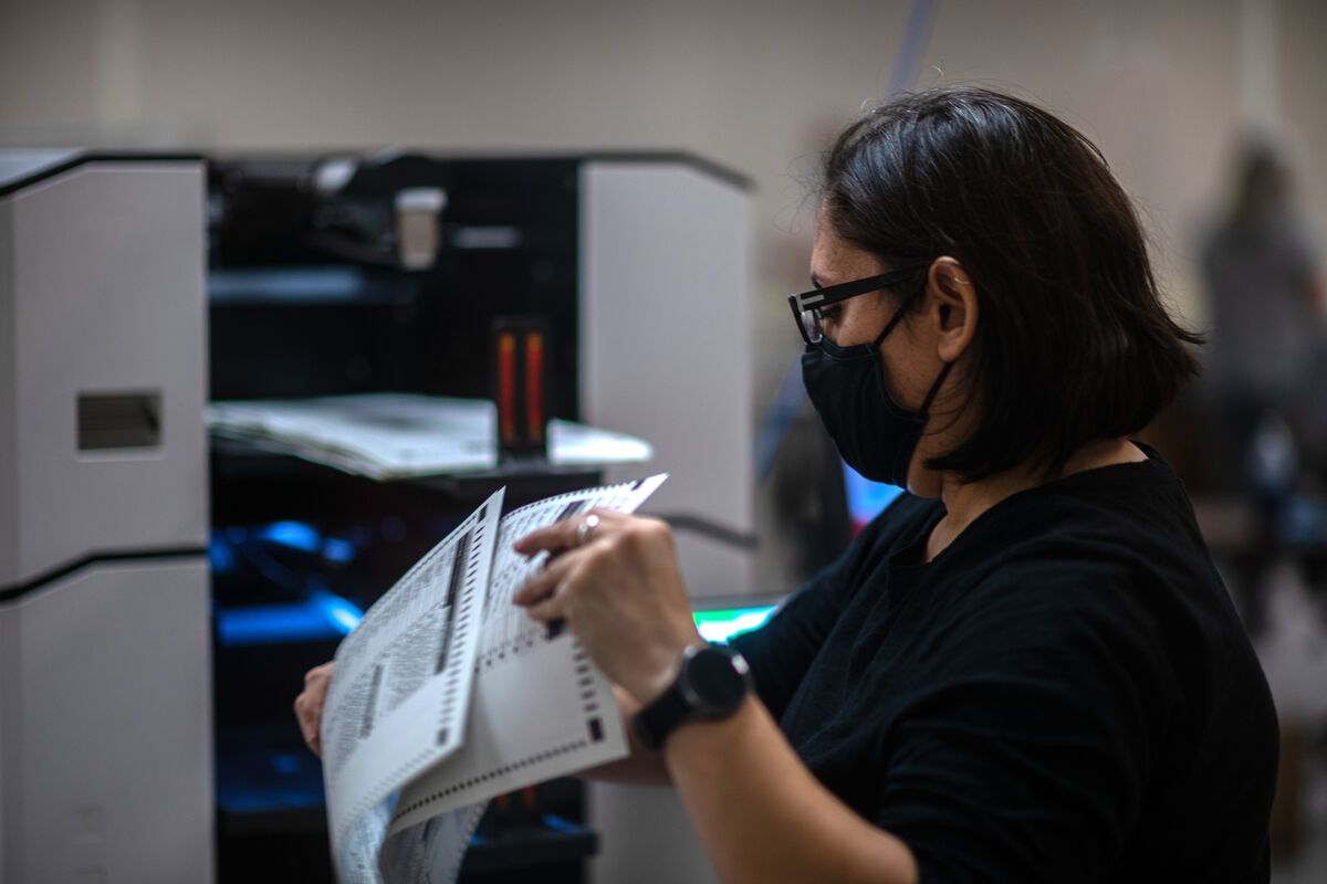 Arizona GOP-Led Election Audit by Cyber Ninjas Probed by Judge - Bloomberg