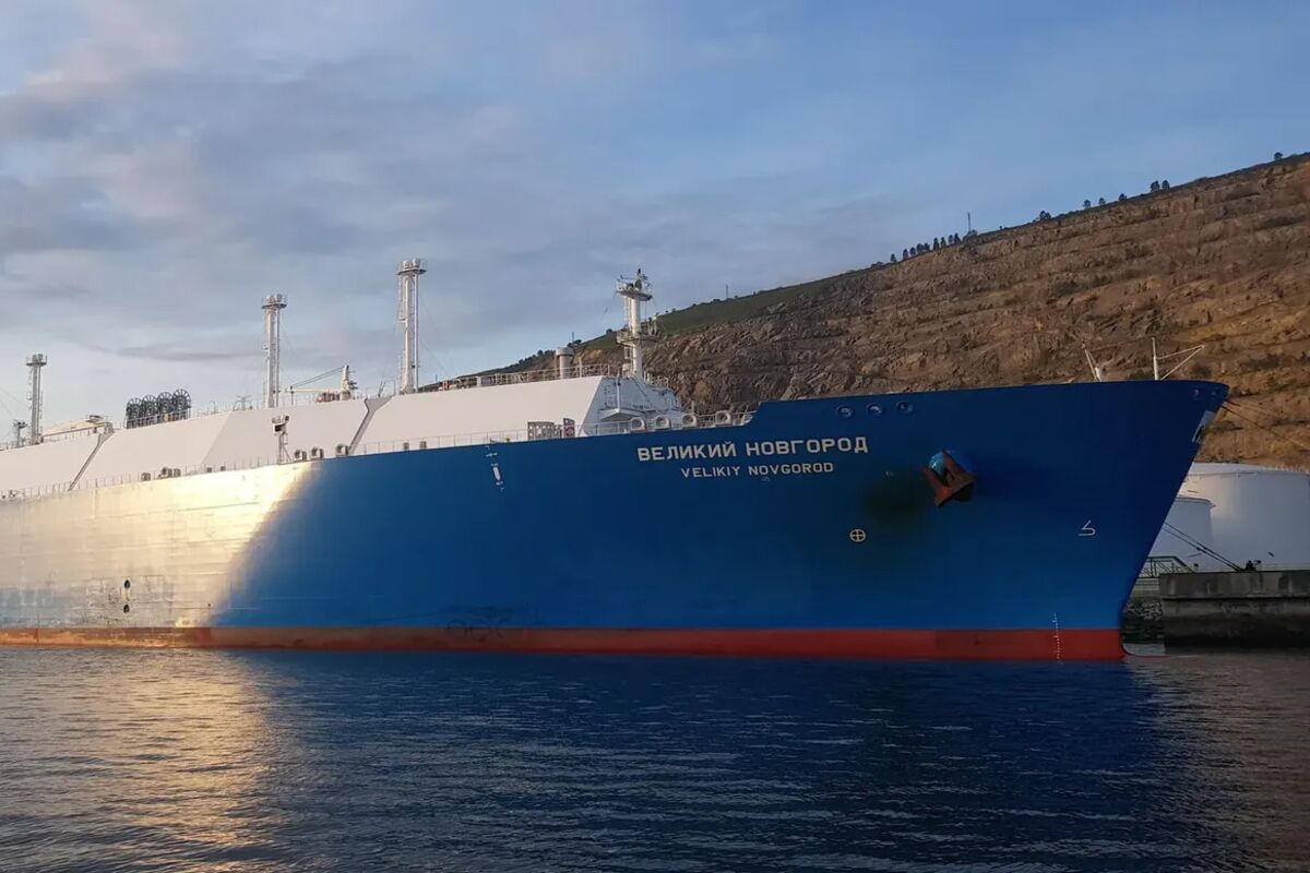 Russia Adds LNG Shadow Fleet Tankers With New Dubai-Based Firm - Bloomberg