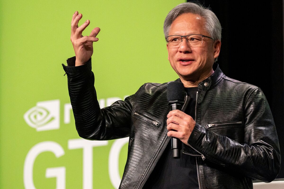 Nvidia (NVDA) Rivals Gold as Shield Against Inflation - Bloomberg