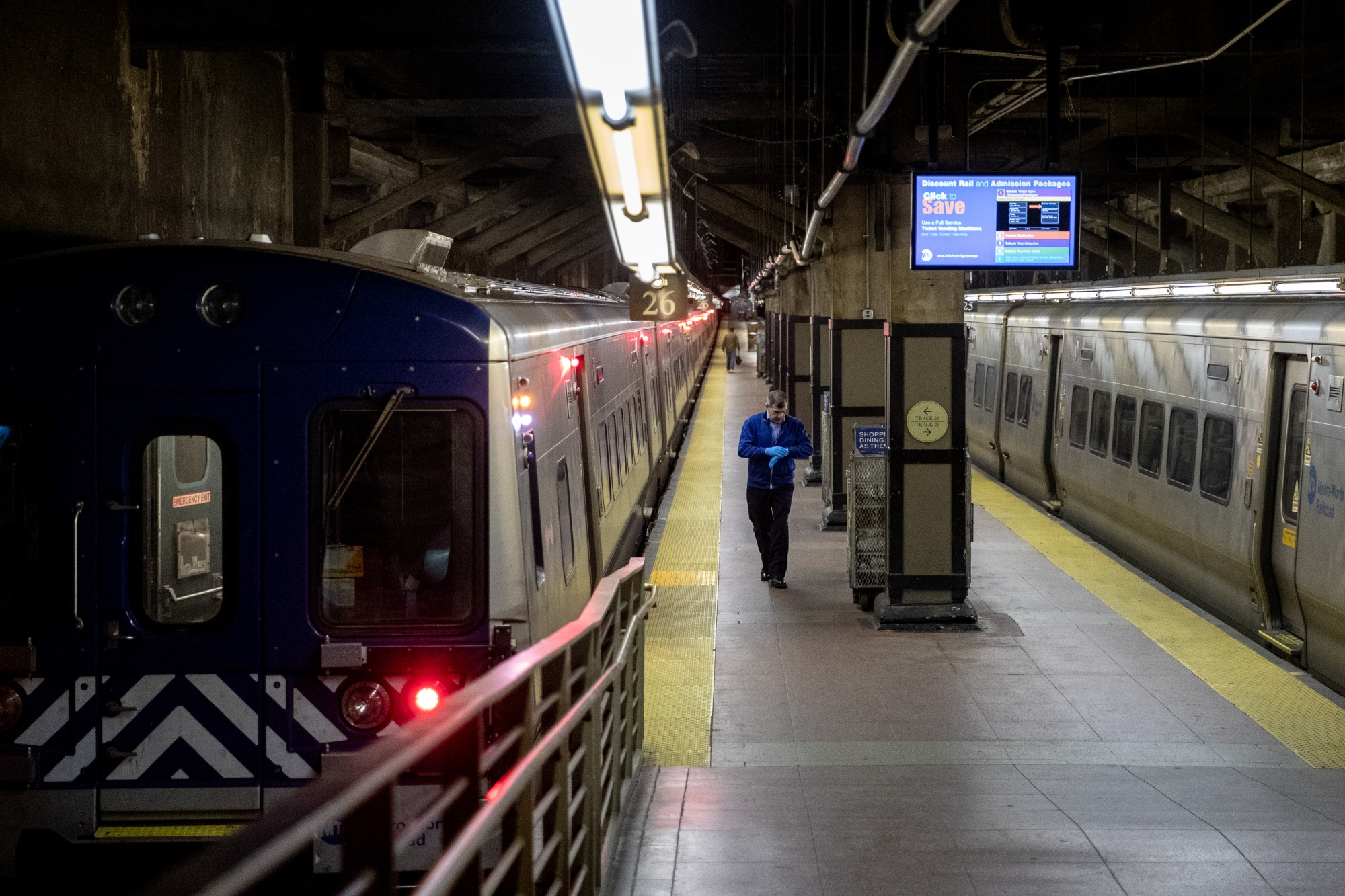 New York MTA May Get to Borrow $10 Billion for Operating Costs - Bloomberg