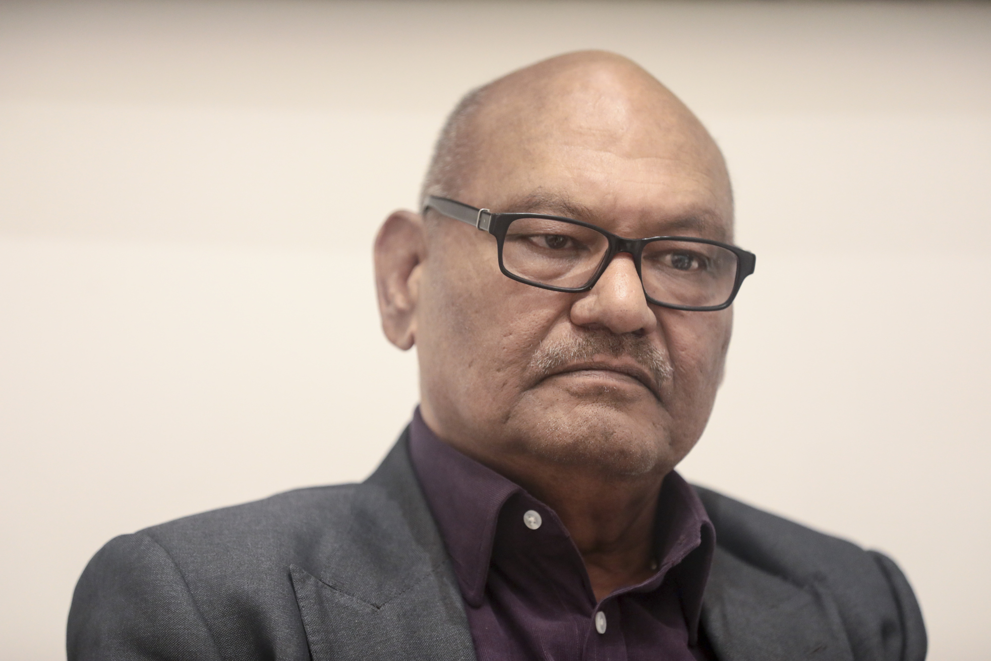 Billionaire Agarwal Faces Key Vote for Plan to Tap Vedanta Cash ...