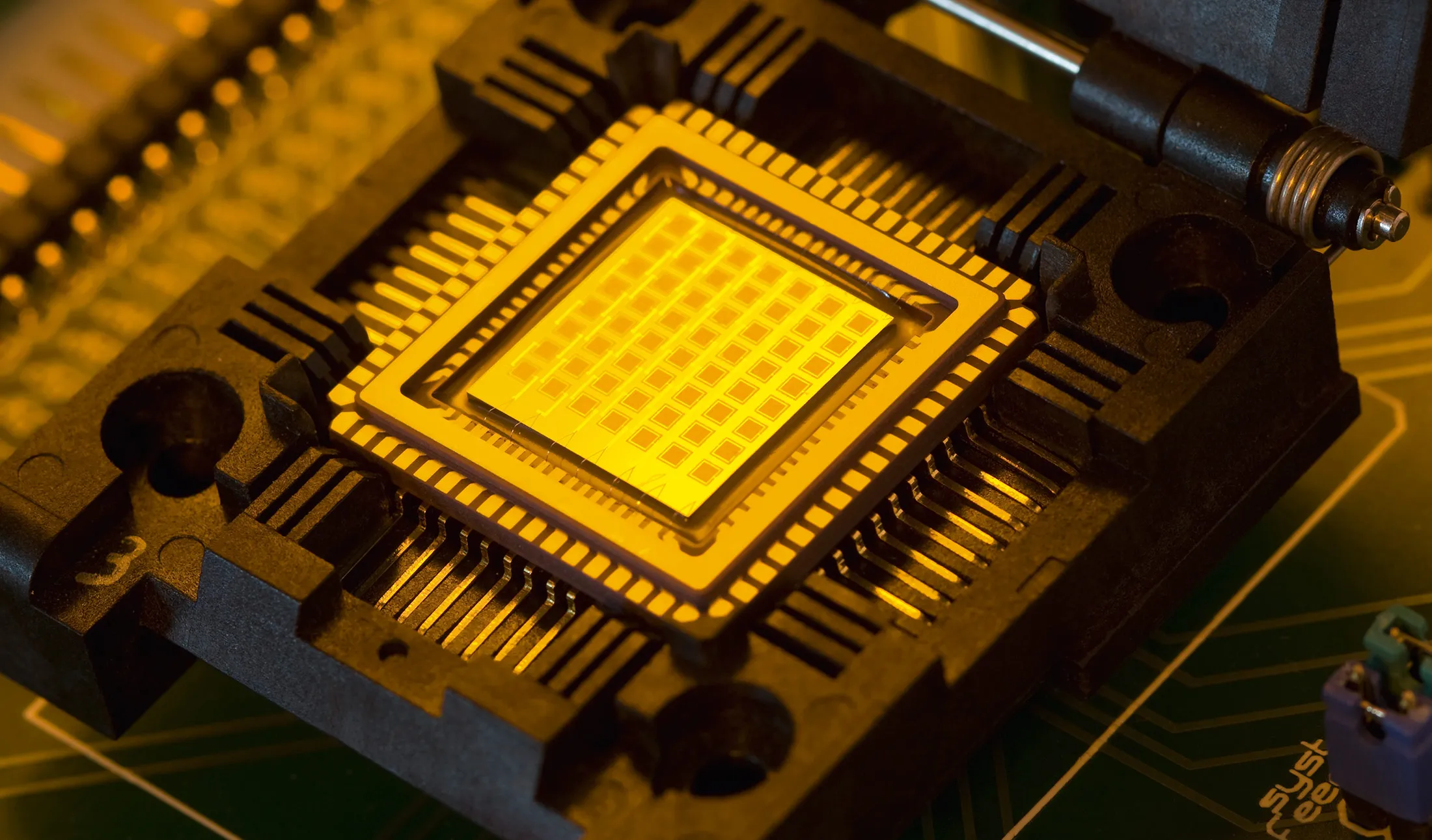 Google Debuts Software to Open Up Quantum Computers for Chemists ...