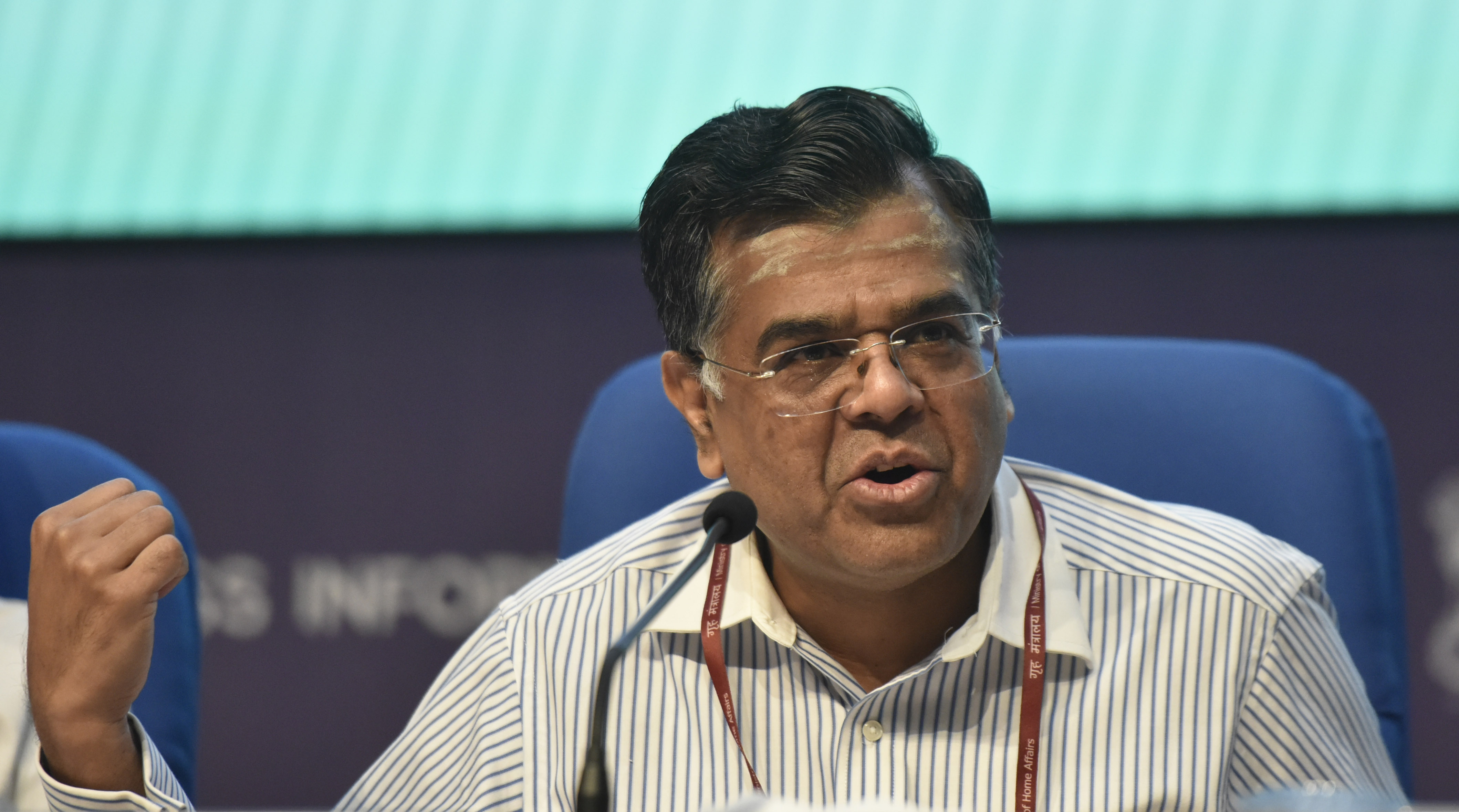 India Ready to Tackle ‘Hot Money’ on Index Entry, Official Says - Bloomberg