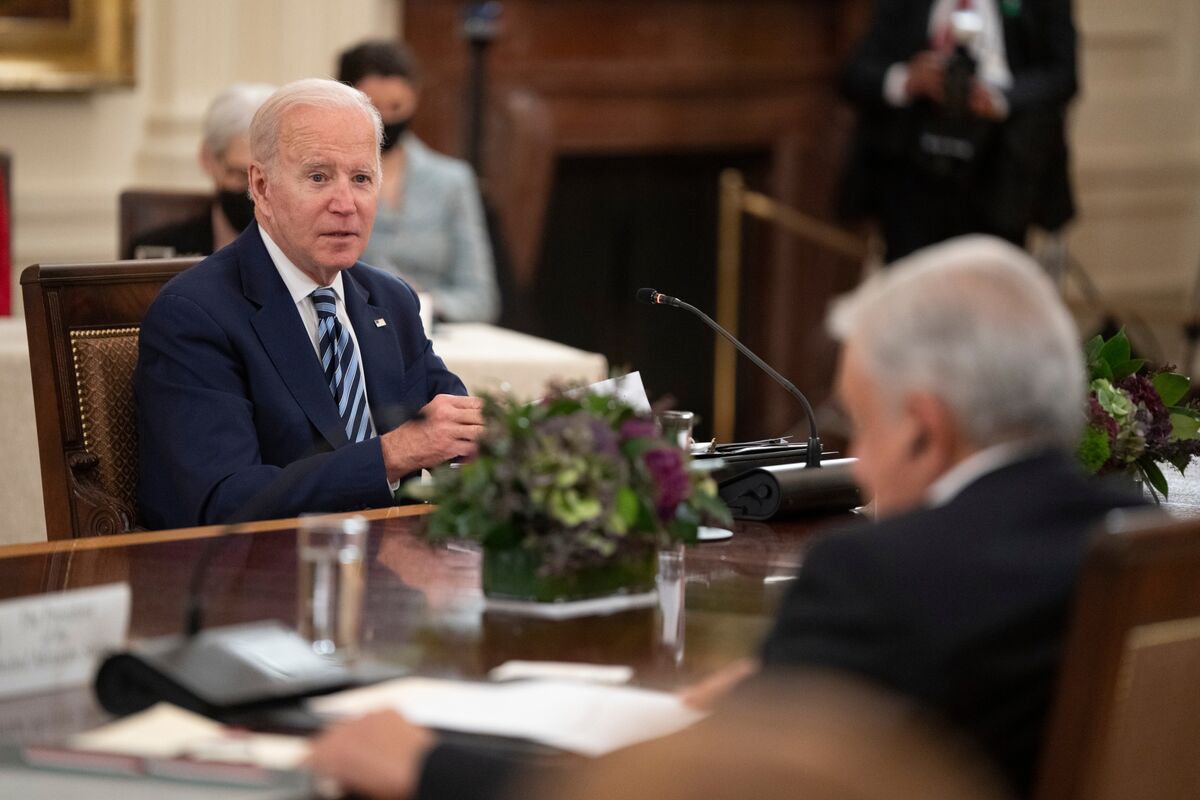 Biden-AMLO Meeting: Migration and Border Security in Agenda - Bloomberg