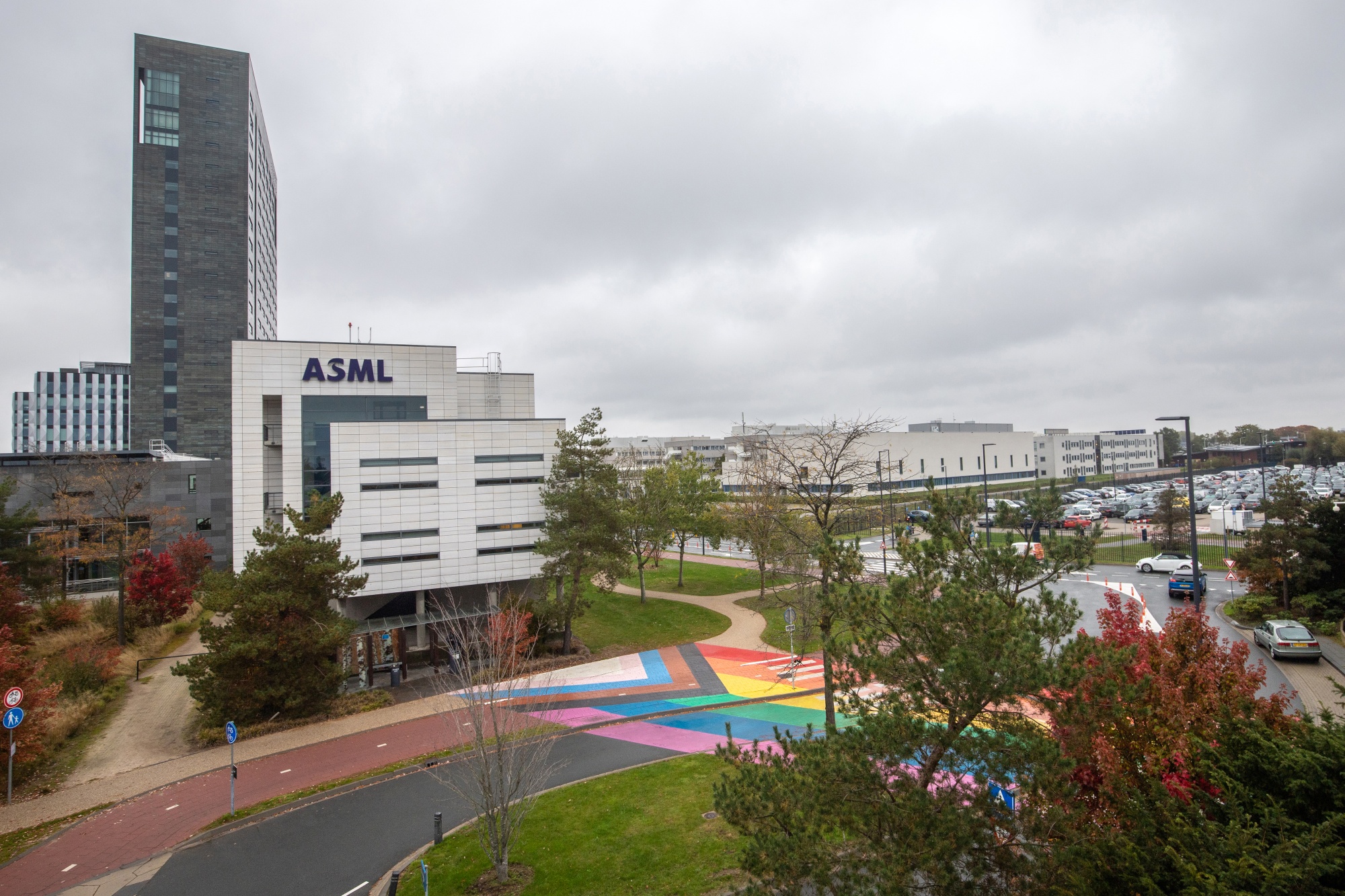 Dutch Tech Hub Mayor Warns EU Is Lagging in Innovation Support - Bloomberg