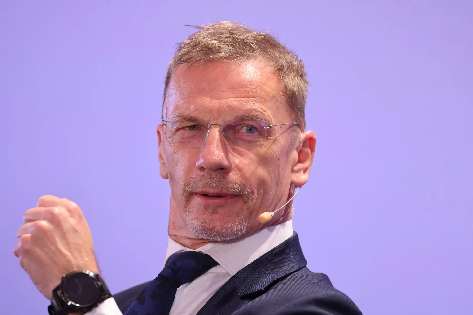 ECB’s Vujcic Sees Gradual Interest-Rate Cuts But Urges Caution - Bloomberg