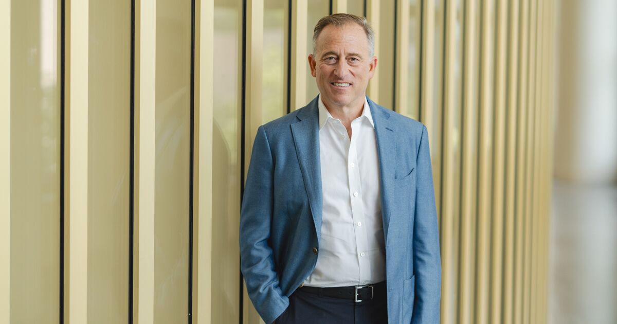 Apollo’s Josh Harris Talks About the NFL, NBA and Being a Sports Mogul ...