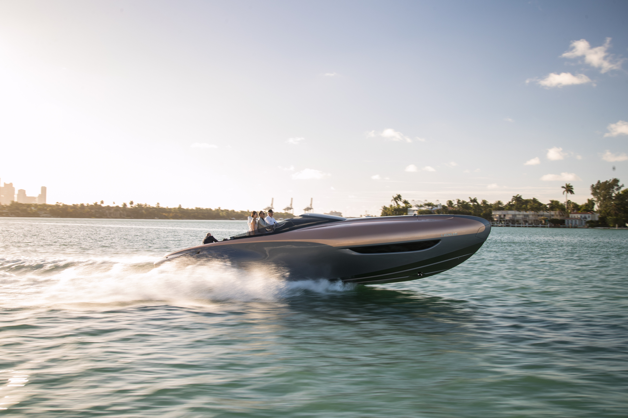 Lexus Announces Ultra-Luxury Sports Yacht to Catch Mercedes - Bloomberg