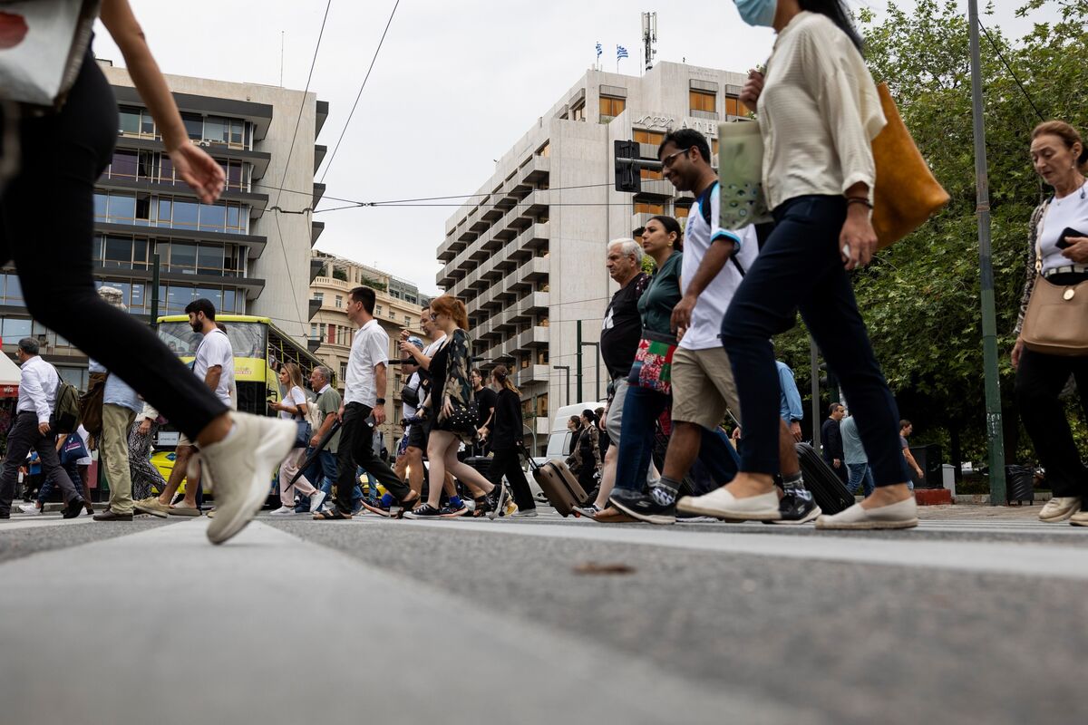 Greece's Credit Rating Upgraded Two Notches by Moody's, One Step From ...