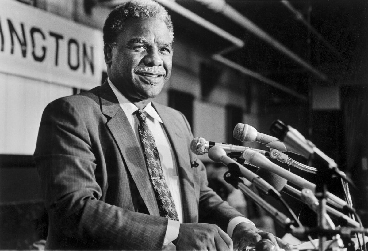 What Leaders Can Learn From Chicago's First Black Mayor - Bloomberg
