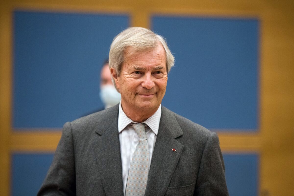 Benoit Berthelot - Journalist Profile - Intelligent Relations