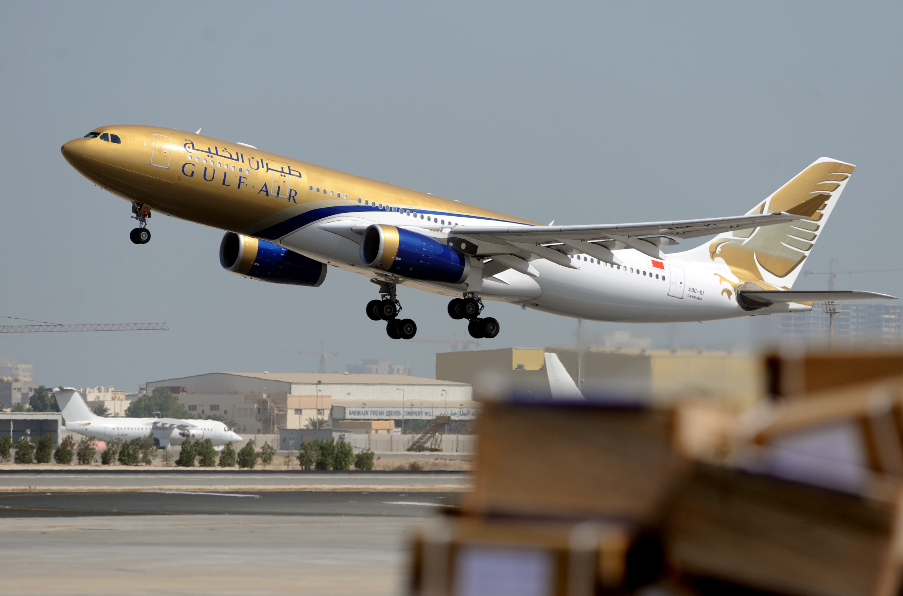 Gulf Air in Talks With Etihad Airways to Deepen Partnership - Bloomberg