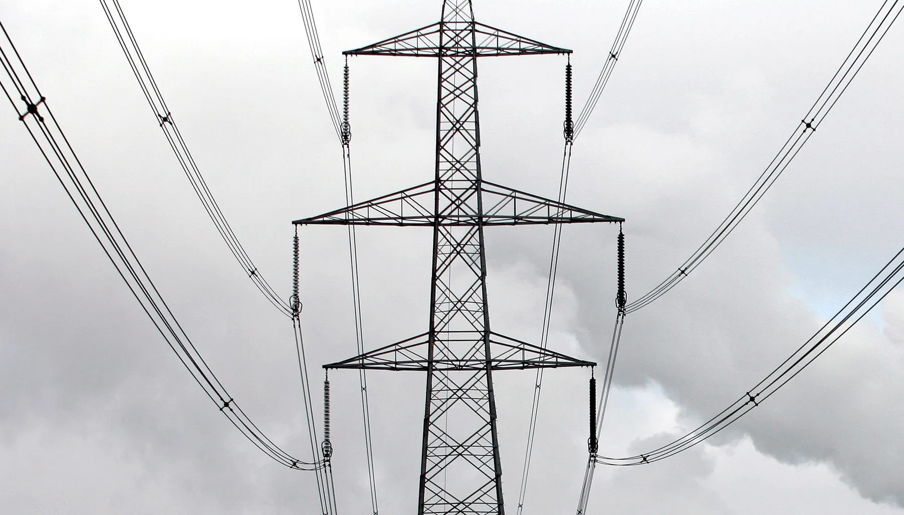 Hedge Fund Elliott Said to Be Top 10 Investor in Utility PPL - Bloomberg