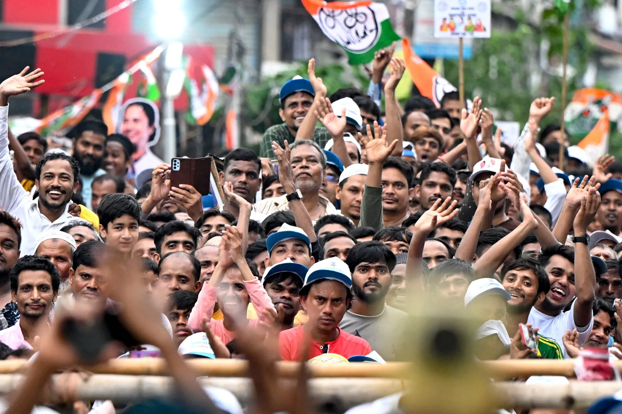 Mamata Banerjee vs Narendra Modi in West Bengal’s Kolkata for India’s ...