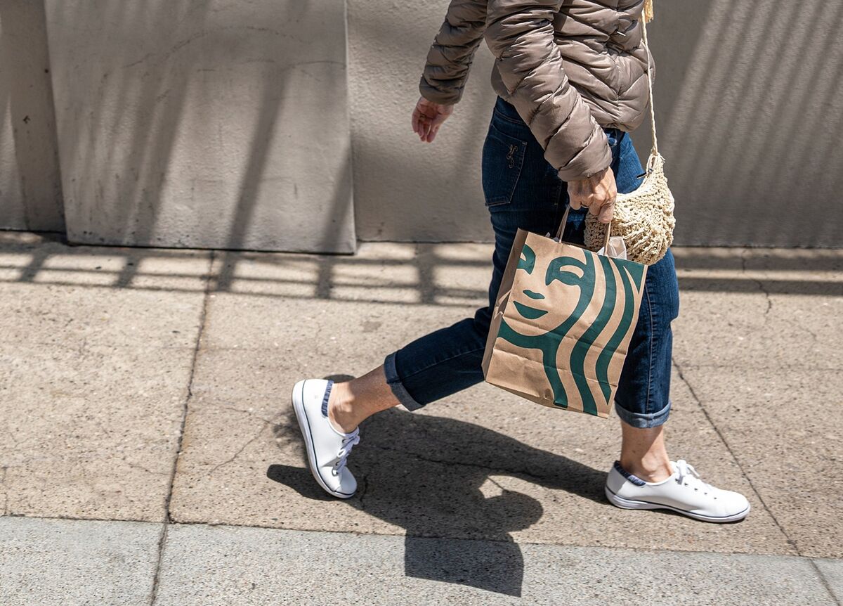 Starbucks (SBUX) Adds Egg Dishes to Boost $3 Billion Food Business ...