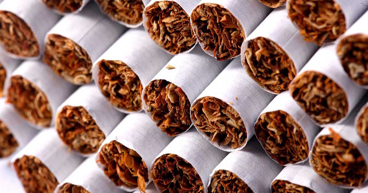 Vaping Illness Gives Cigarettes a Second Wind - Bloomberg