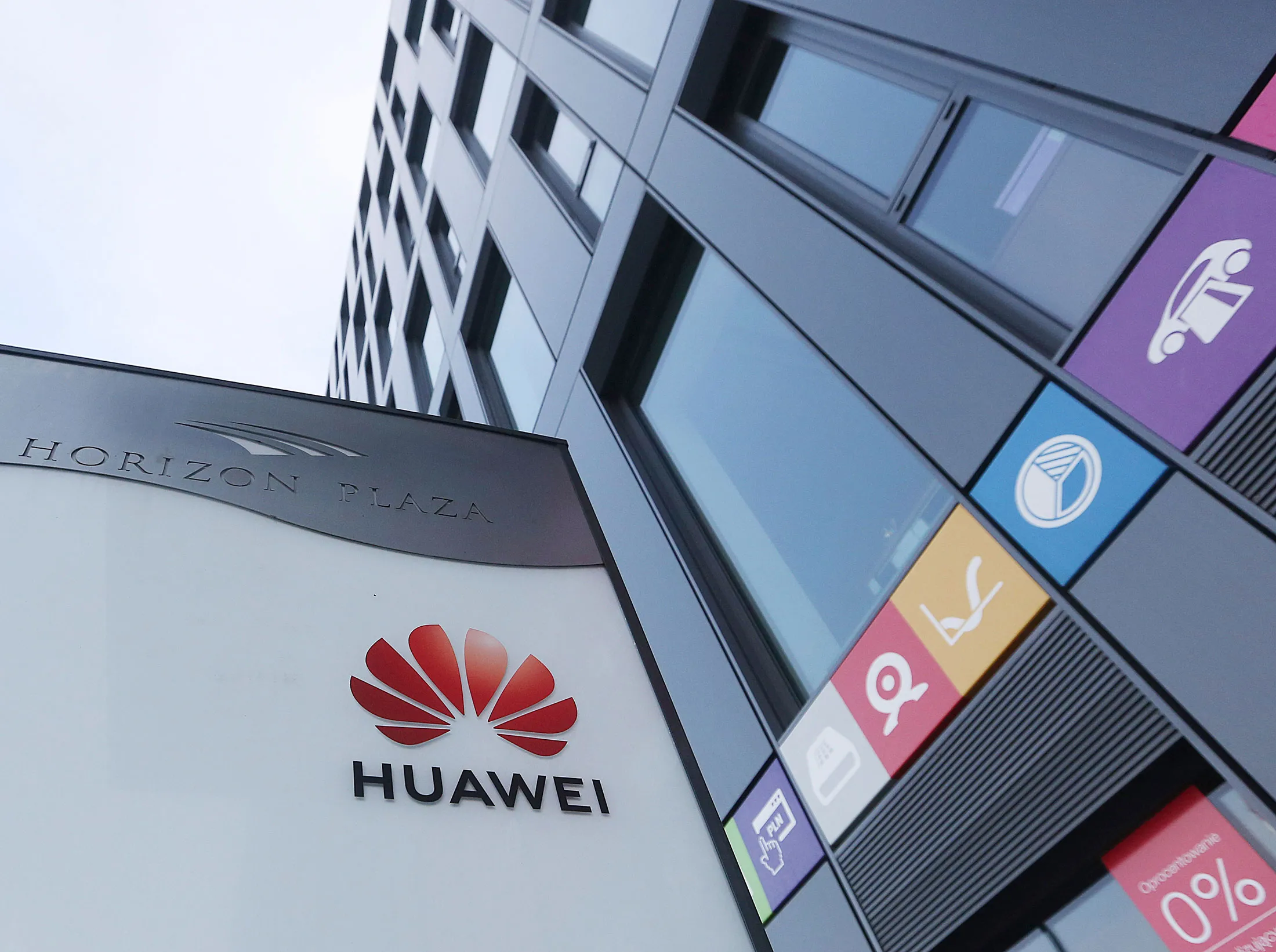 Huawei Fires Employee Arrested in Poland on China Spy Claim - Bloomberg