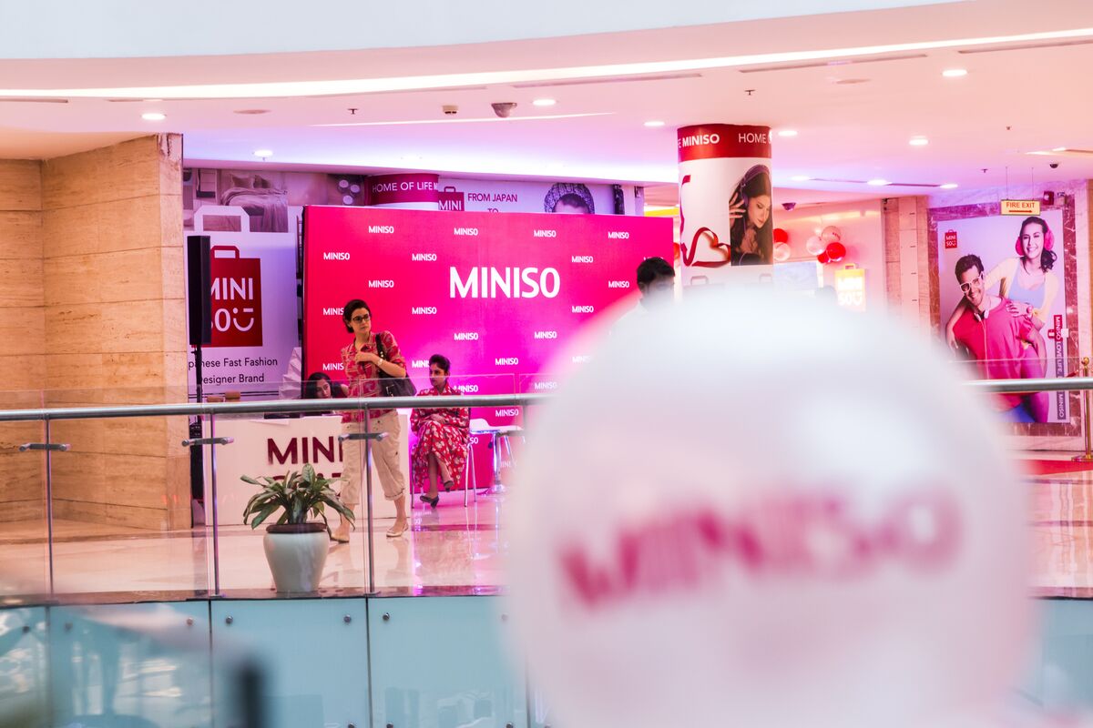 Tencent-Backed Chinese Muji Rival Is Said to Plan $1 Billion IPO ...