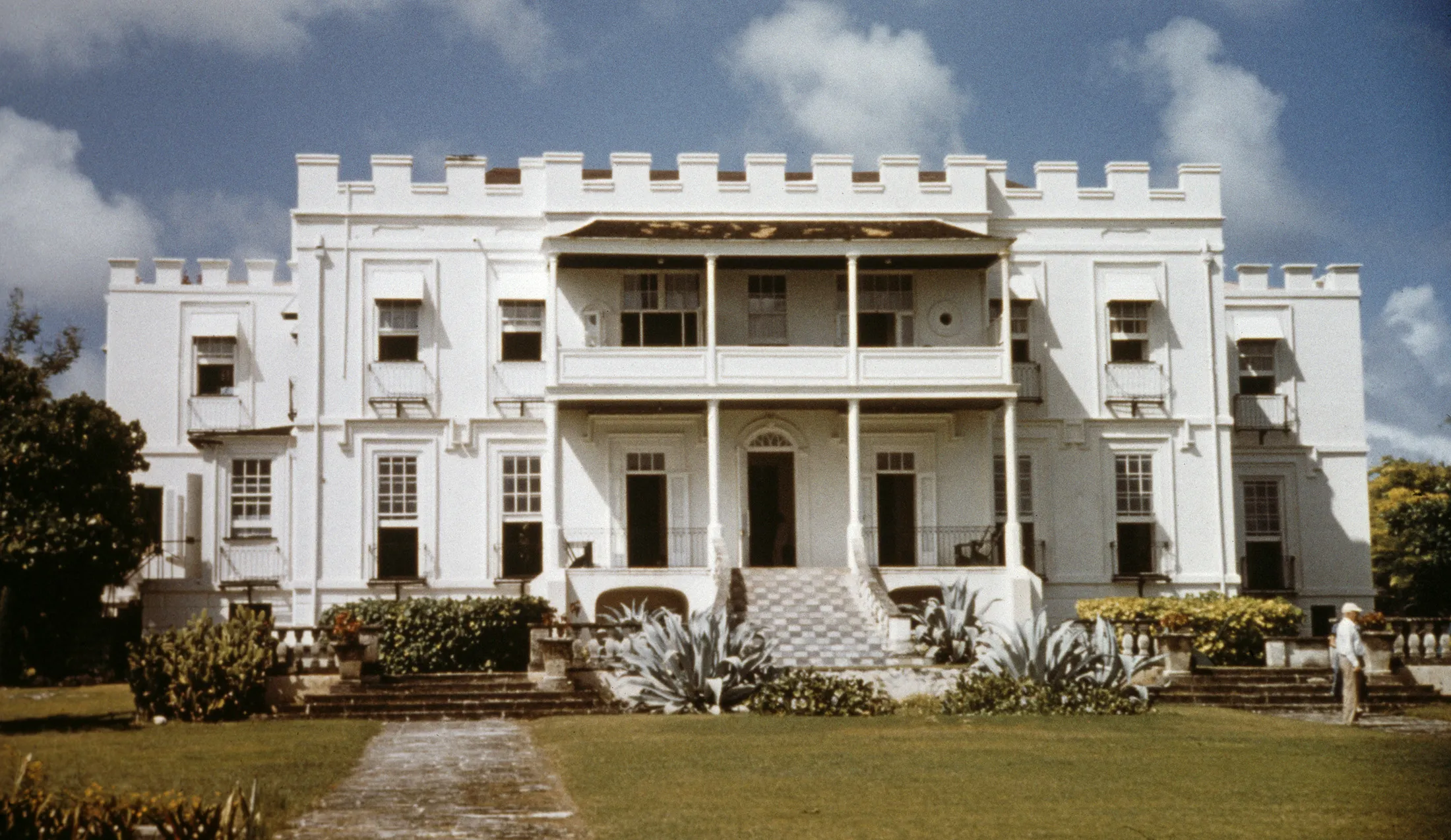 Burnt Out Caribbean Pirate Castle Taps Expanding China for Funds ...