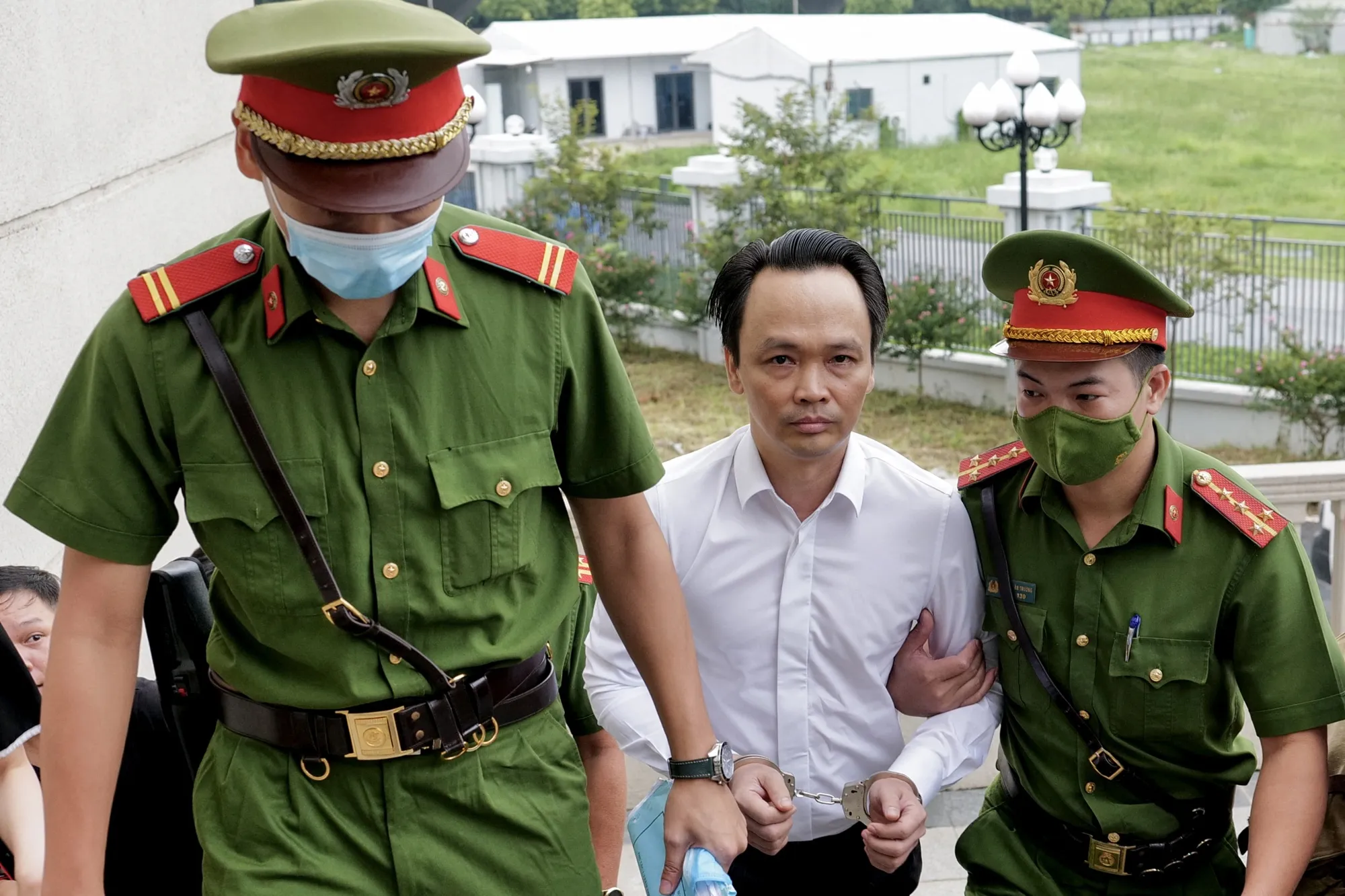 Vietnam Tycoon Jailed for 21 Years in Fraud Case: Media - Bloomberg