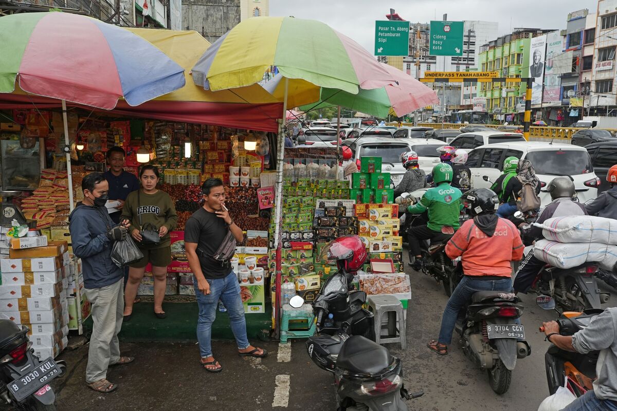 Indonesia VAT Hike in Question After Delay as Lawmakers Show Emerging ...