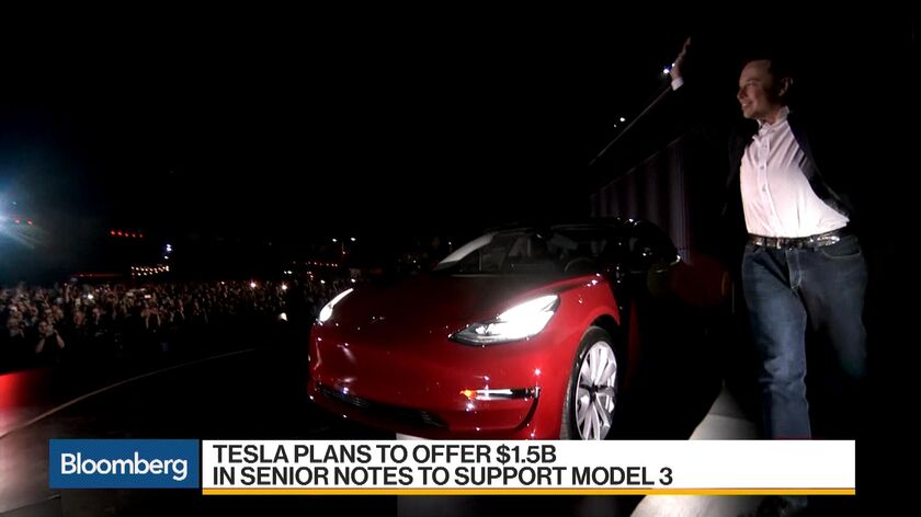 Tesla's Gigafactory Is Out of Reach for Its New Lenders - Bloomberg