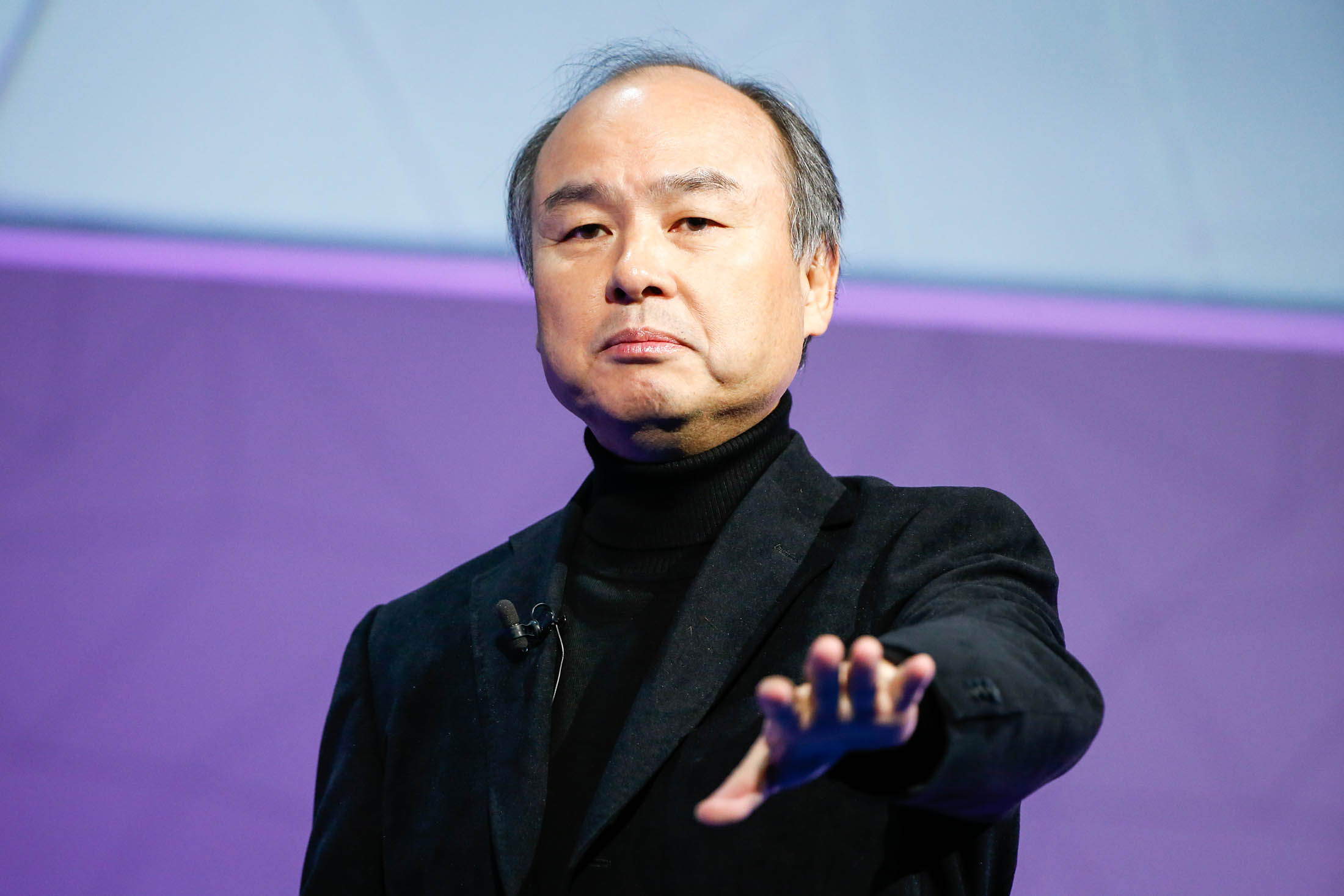 ソフトバンク：ファンドが近く募集完了へ、950億ドル調達－関係者 - Bloomberg