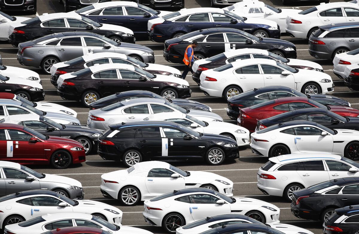 Brexit U.K. Suffers Car-Sales Drop as Europe Flourishes - Bloomberg