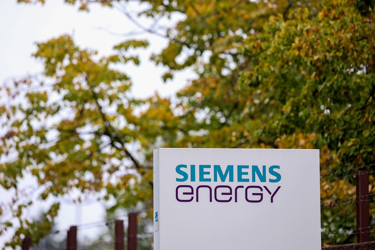 Siemens to Make Transformers in US Amid Growing Demand for Electricity ...