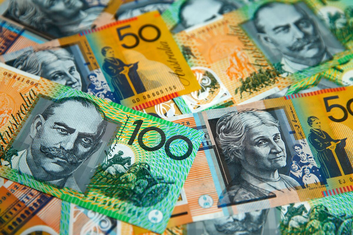 Goldman Sees The Australian Dollar Falling To 72 Cents Bloomberg