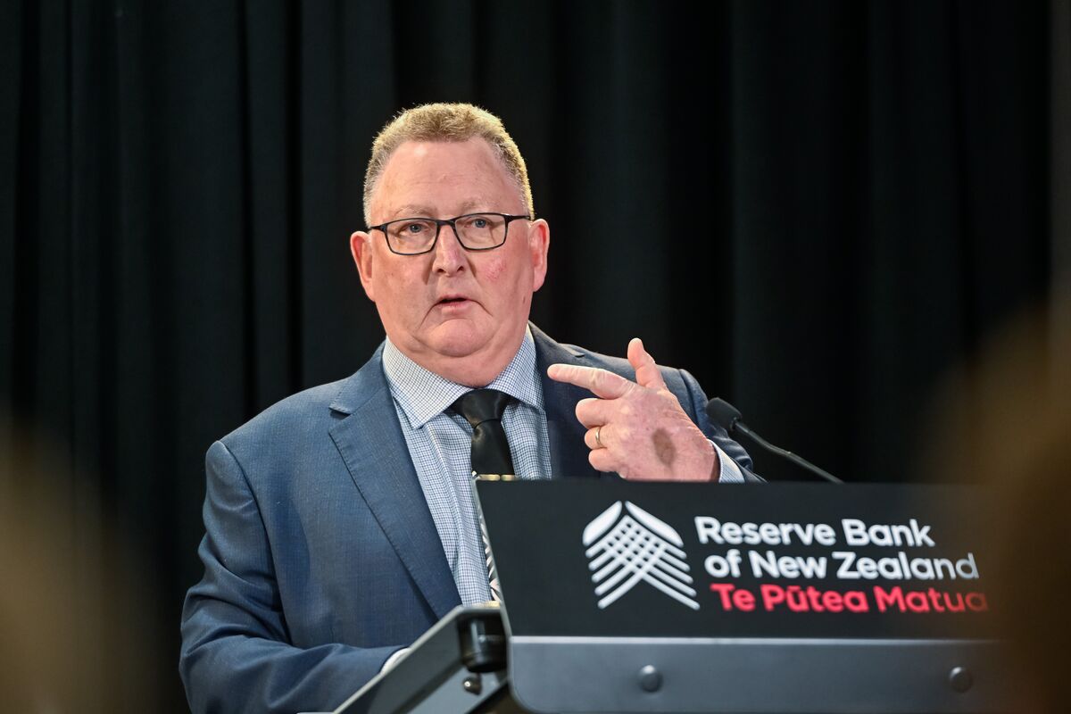 RBNZ Aims to Lower Cash Rate at Measured Pace, Governor Orr Says ...